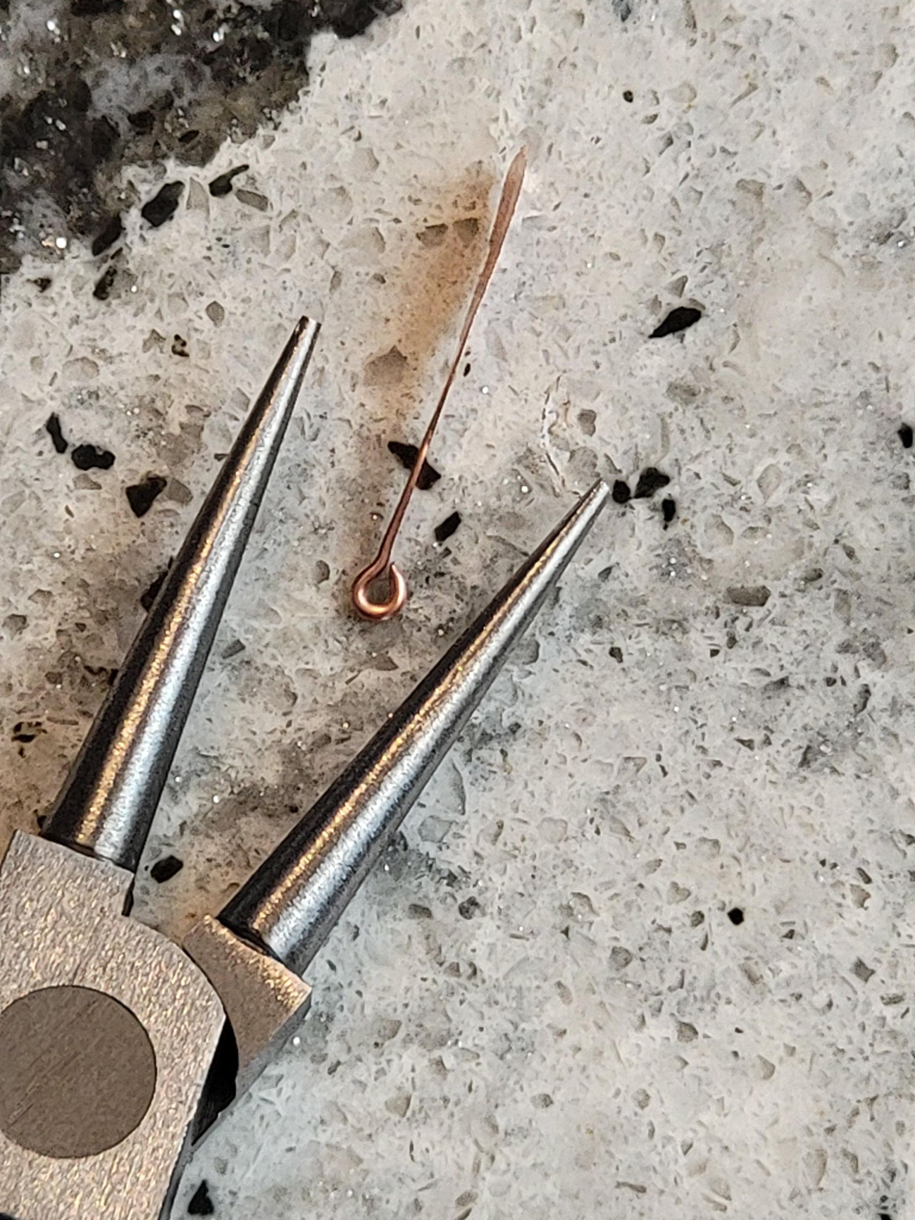 Hammered Wire Earrings : 11 Steps (with Pictures) - Instructables