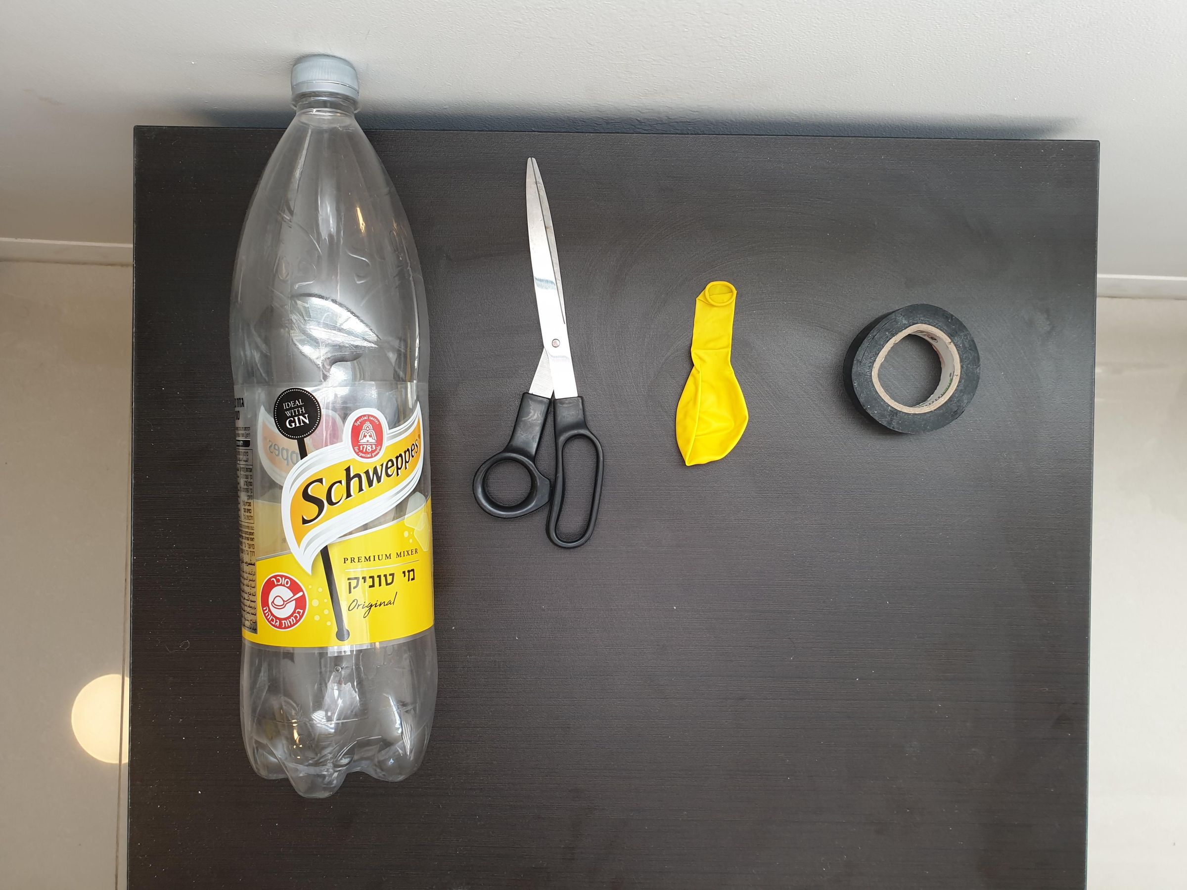 Balloon Gun : 4 Steps - Instructables