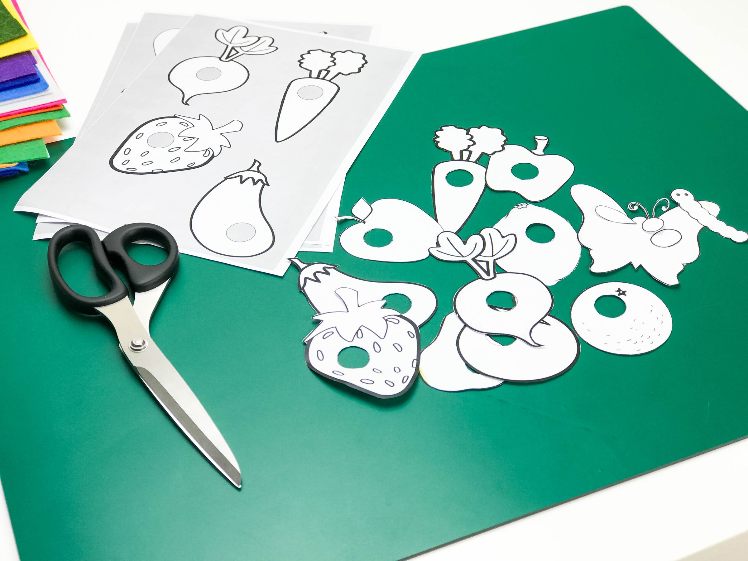 Kids Game: the Very Hungry Caterpillar : 15 Steps (with Pictures ...