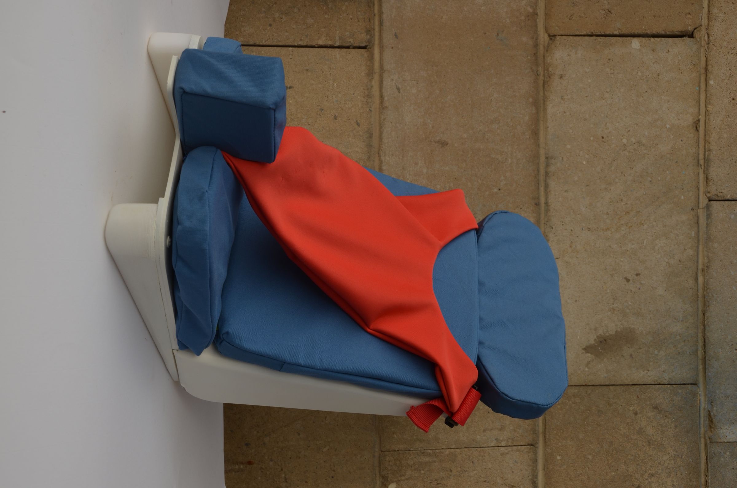 Slide Seat for Disabled Kids : 8 Steps (with Pictures) - Instructables