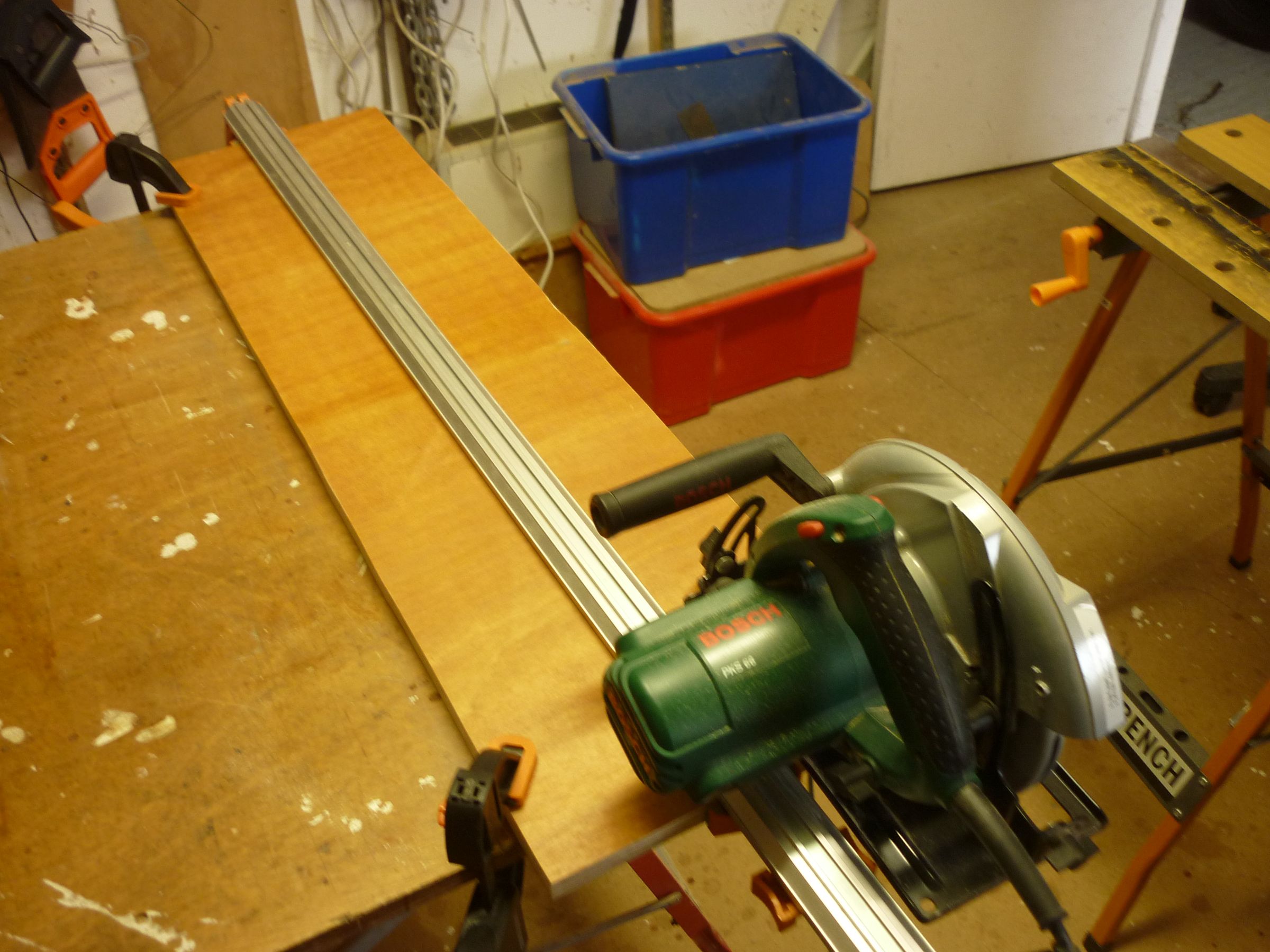 Collapsible Z-Shaped Side Table : 7 Steps (with Pictures) - Instructables