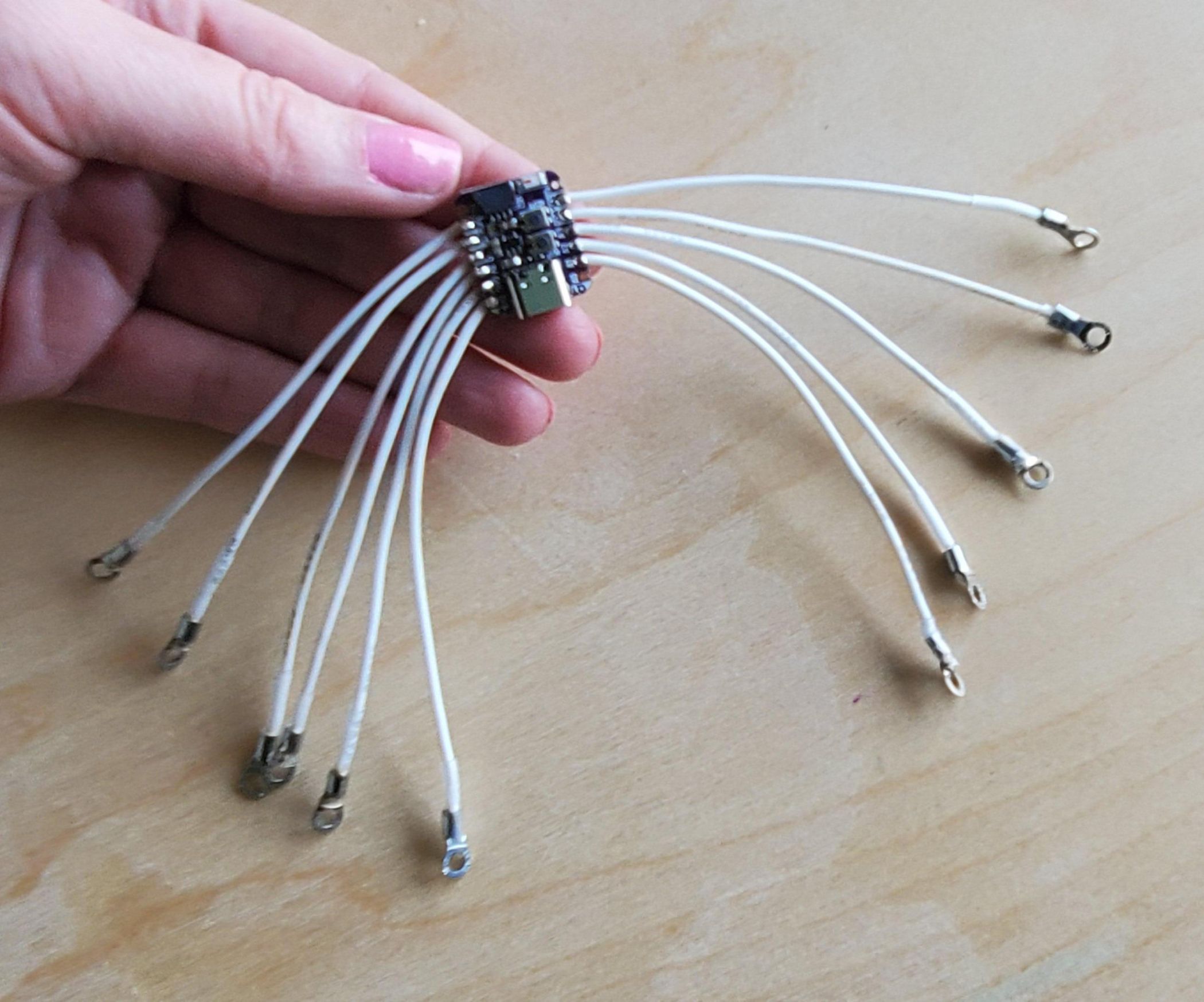 ALIENS! Making Your Circuit Boards Into Multiuse Protoboards! : 6 Steps ...