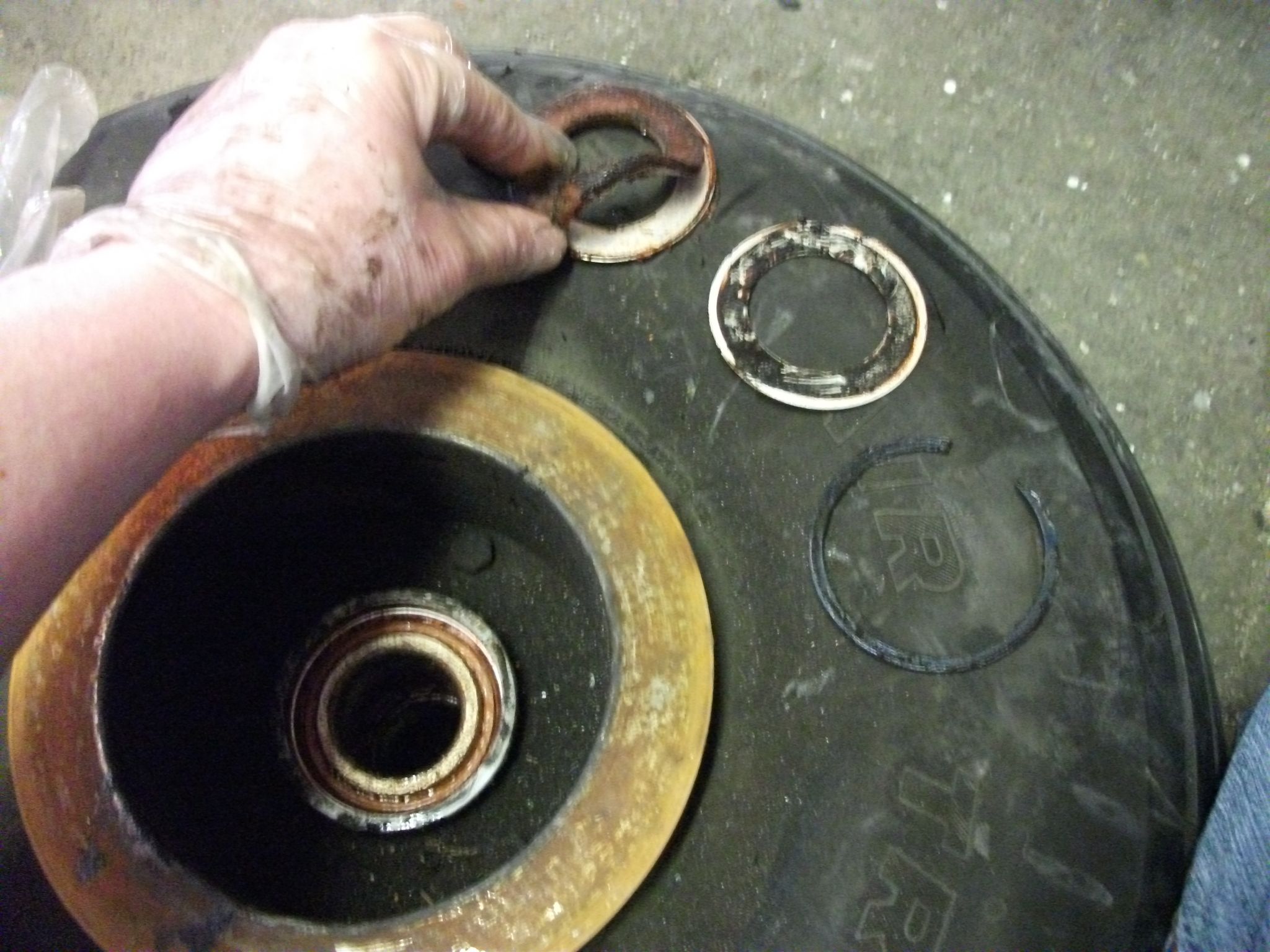 Changing Aircraft Landing Gear and Tires : 11 Steps (with Pictures ...