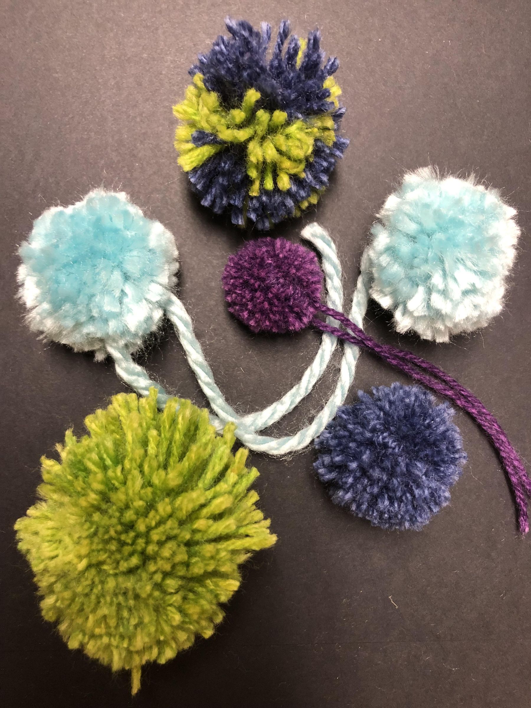 Fluffy Friends Poof Ball : 14 Steps (with Pictures) - Instructables