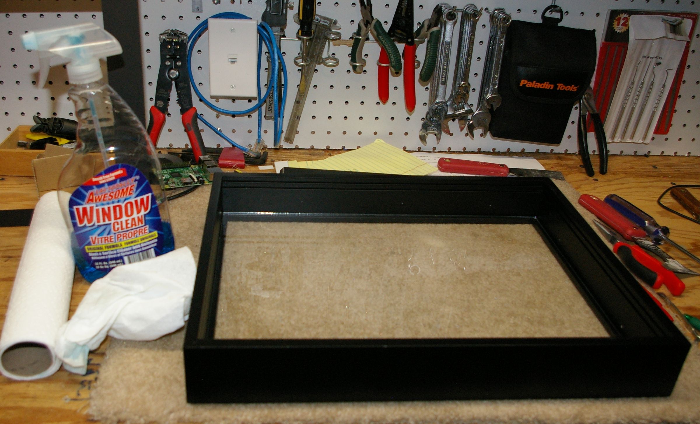 Wireless Raspberry Pi Digital Picture Frame in a Shadow Box : 10 Steps ...