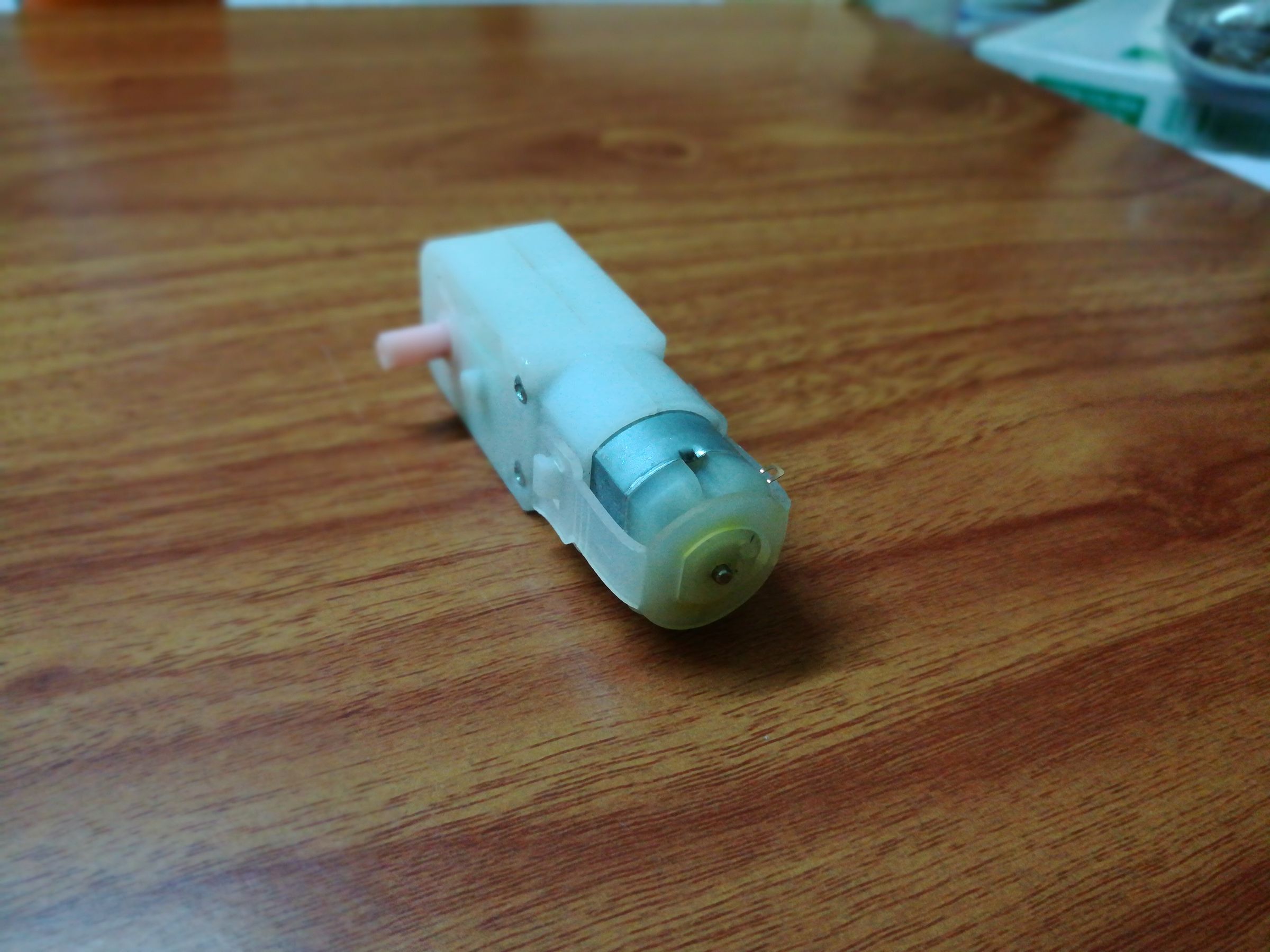 IR LINE FOLLOWING ROBOT USING IR SENSOR ARRAY(8 INPUT) AND L293D MOTOR ...