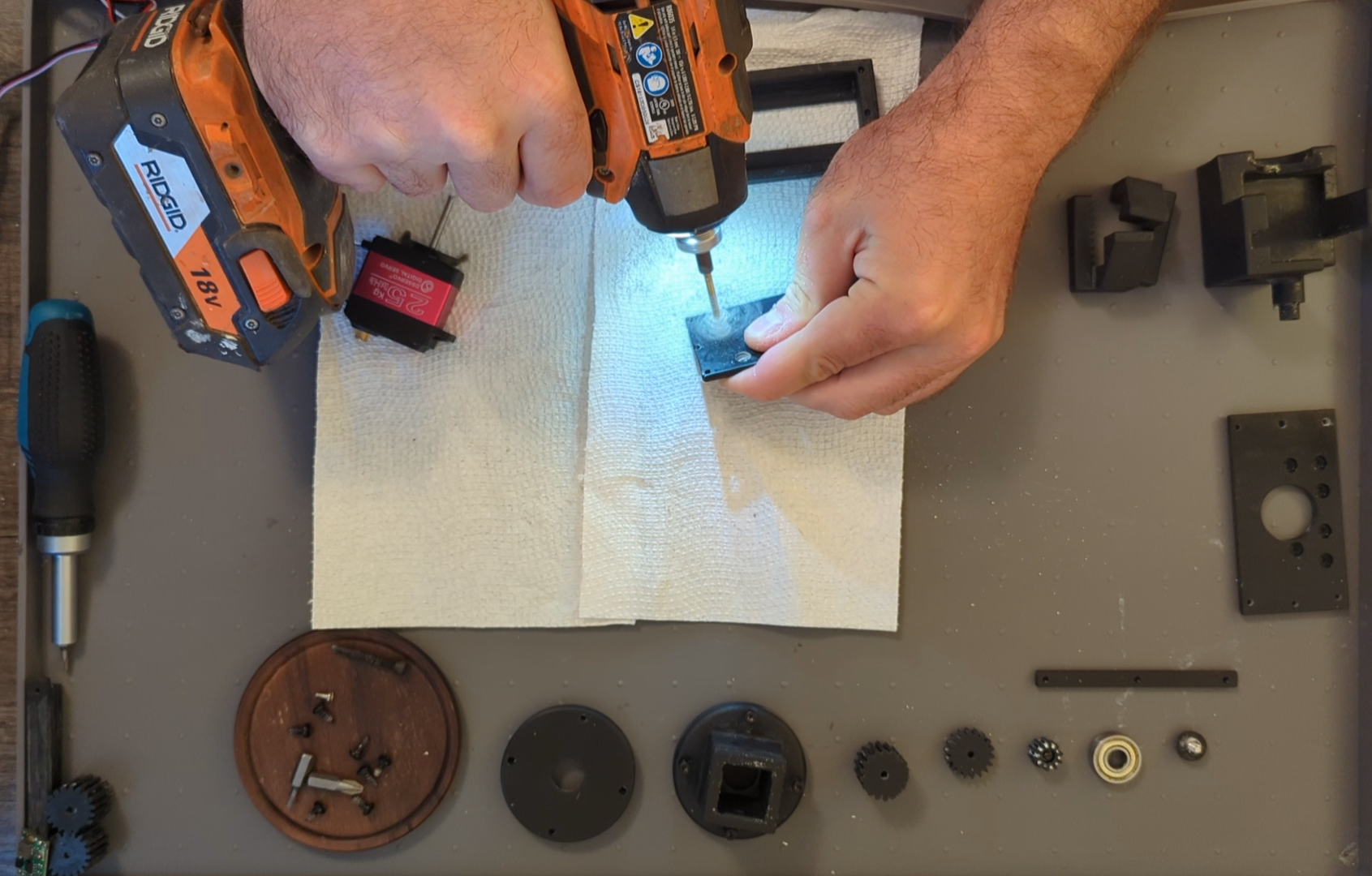 SimpleGripper - Open-source 2DOF Parallel Gripper : 6 Steps (with ...