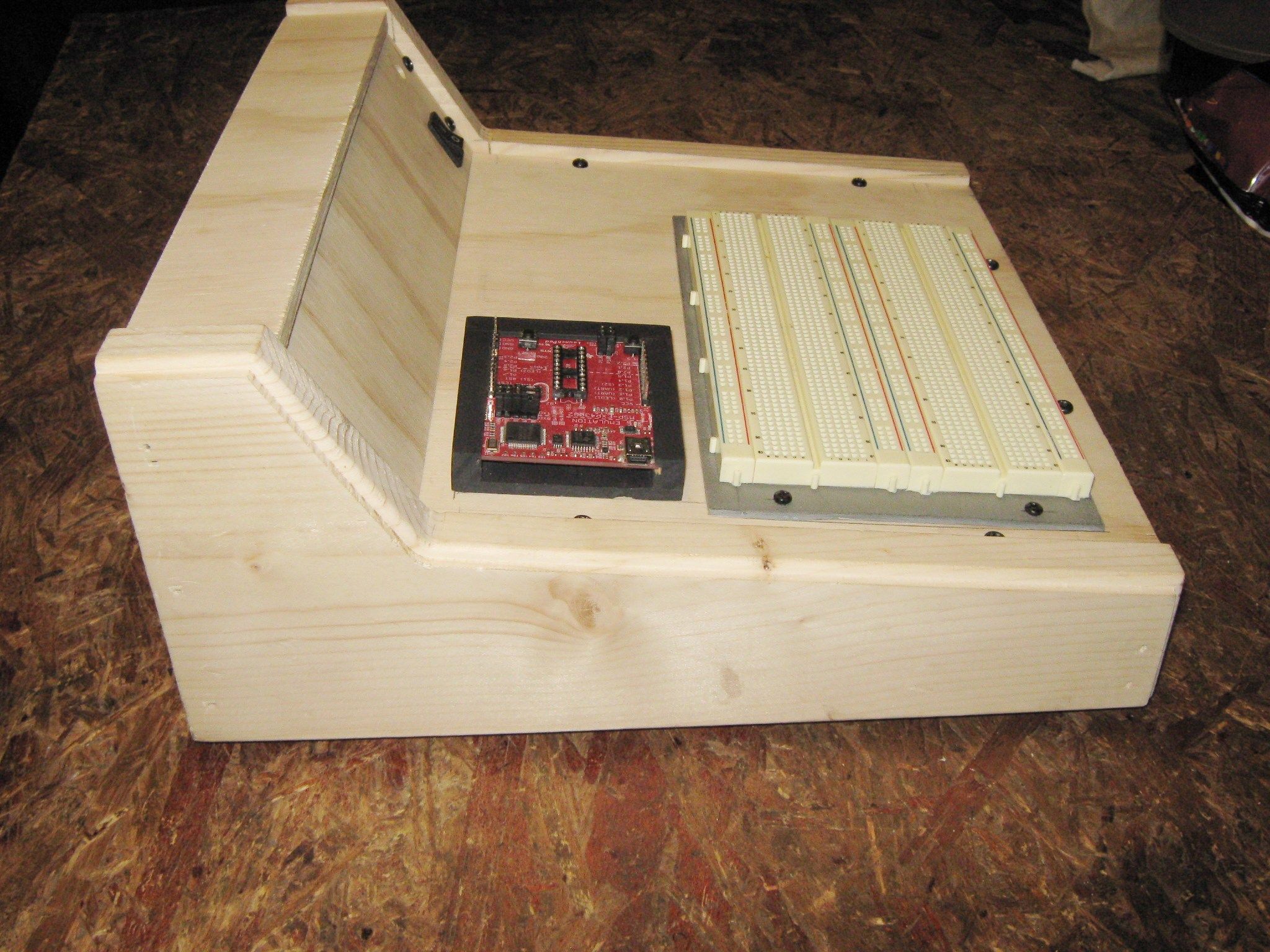 Breadboard Training Lab : 6 Steps (with Pictures) - Instructables
