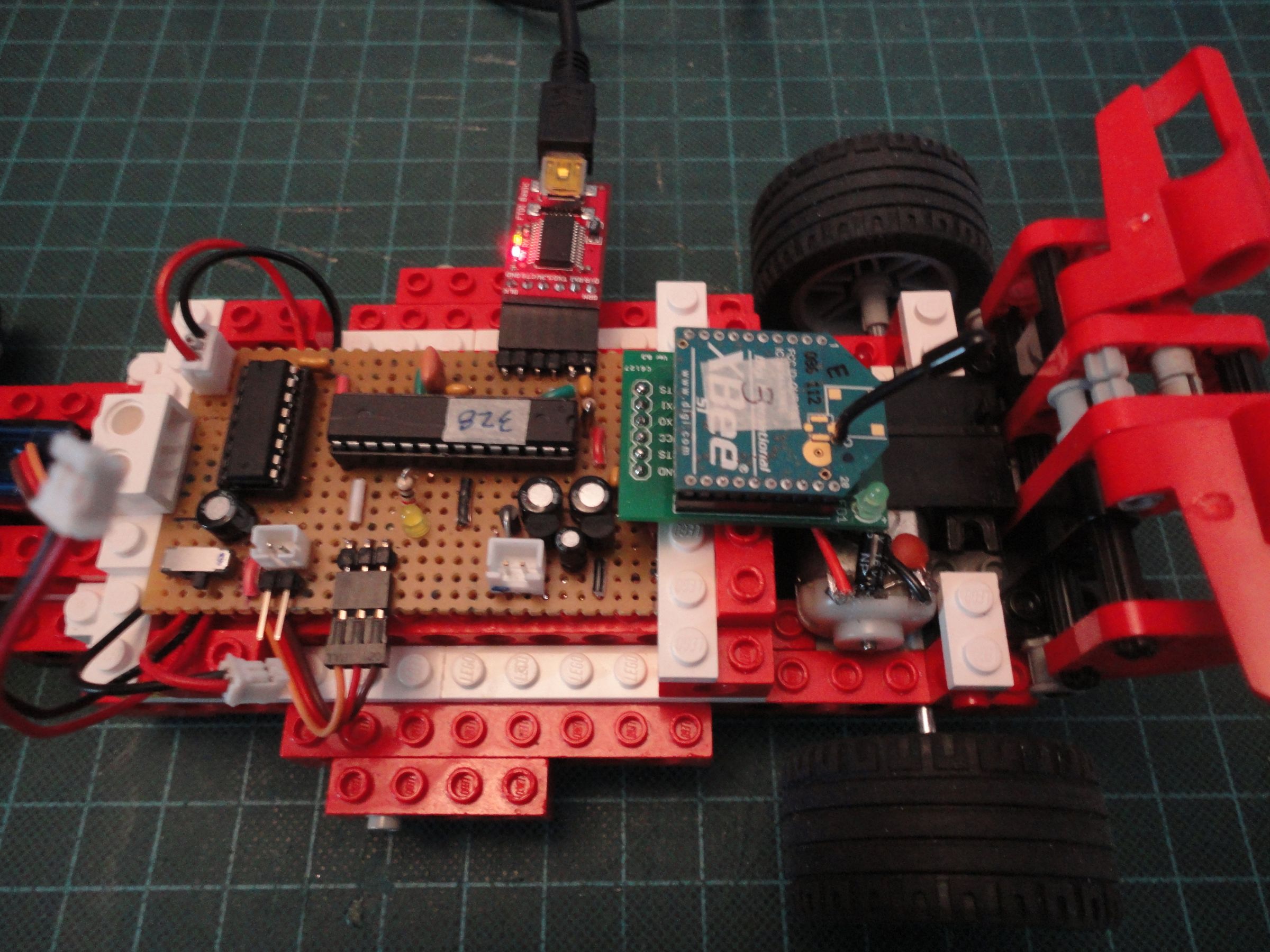 Wireless Lego Race Car : 13 Steps (with Pictures) - Instructables