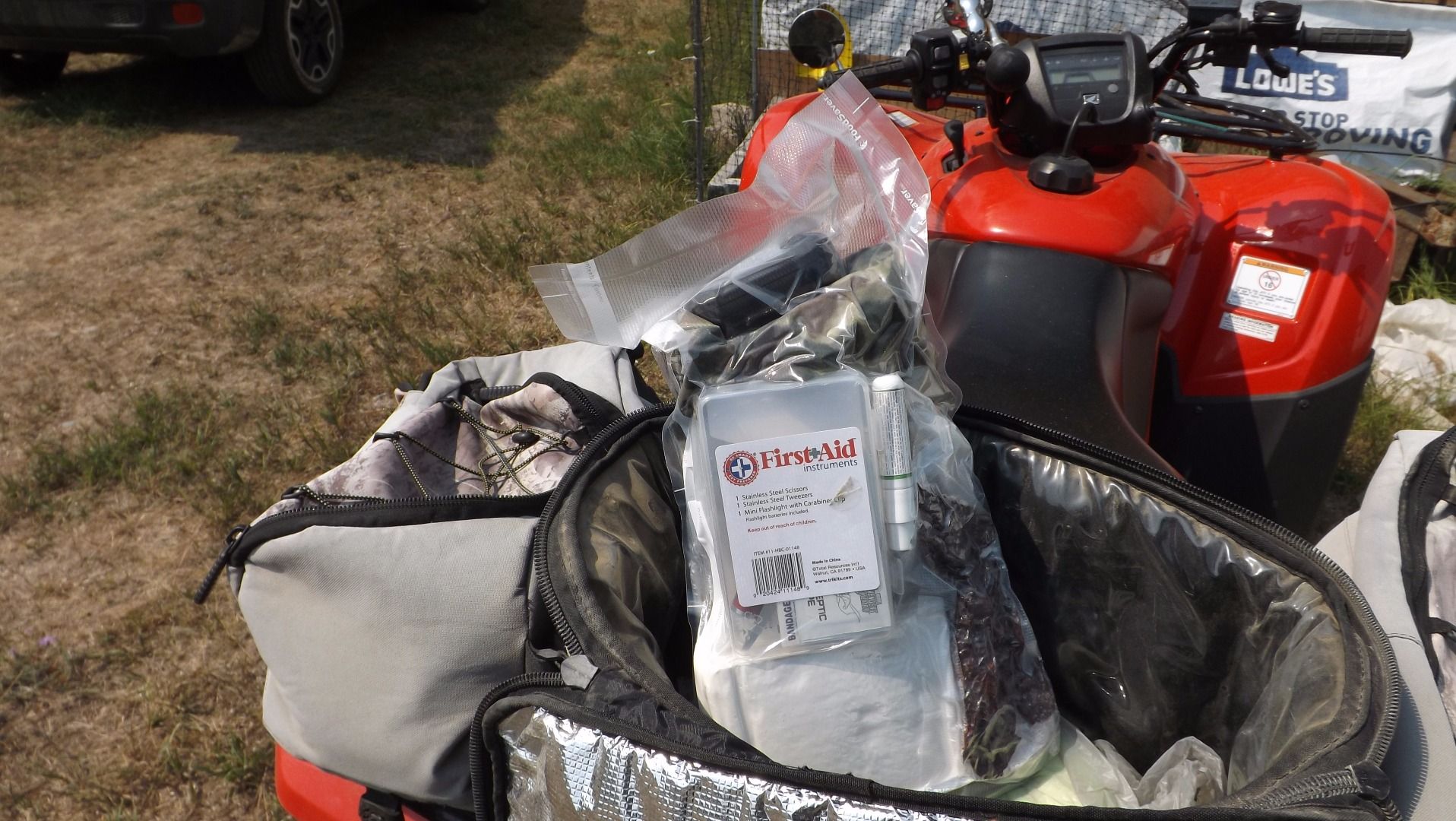 Homemade ...off Road.... First Aid Kit / Survival Kits : 5 Steps ...