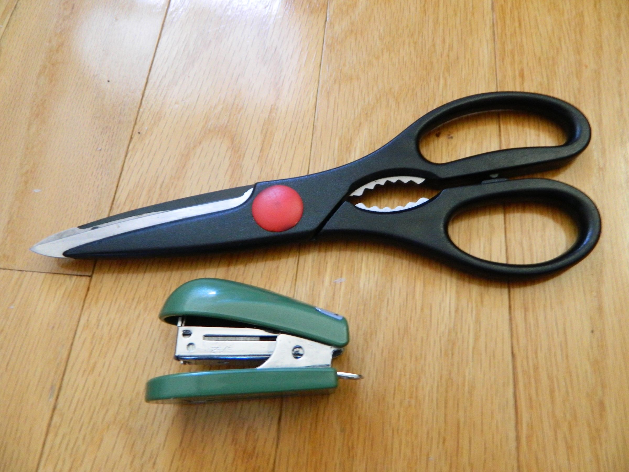 Cardboard Hand Saw Blade Guard : 5 Steps - Instructables