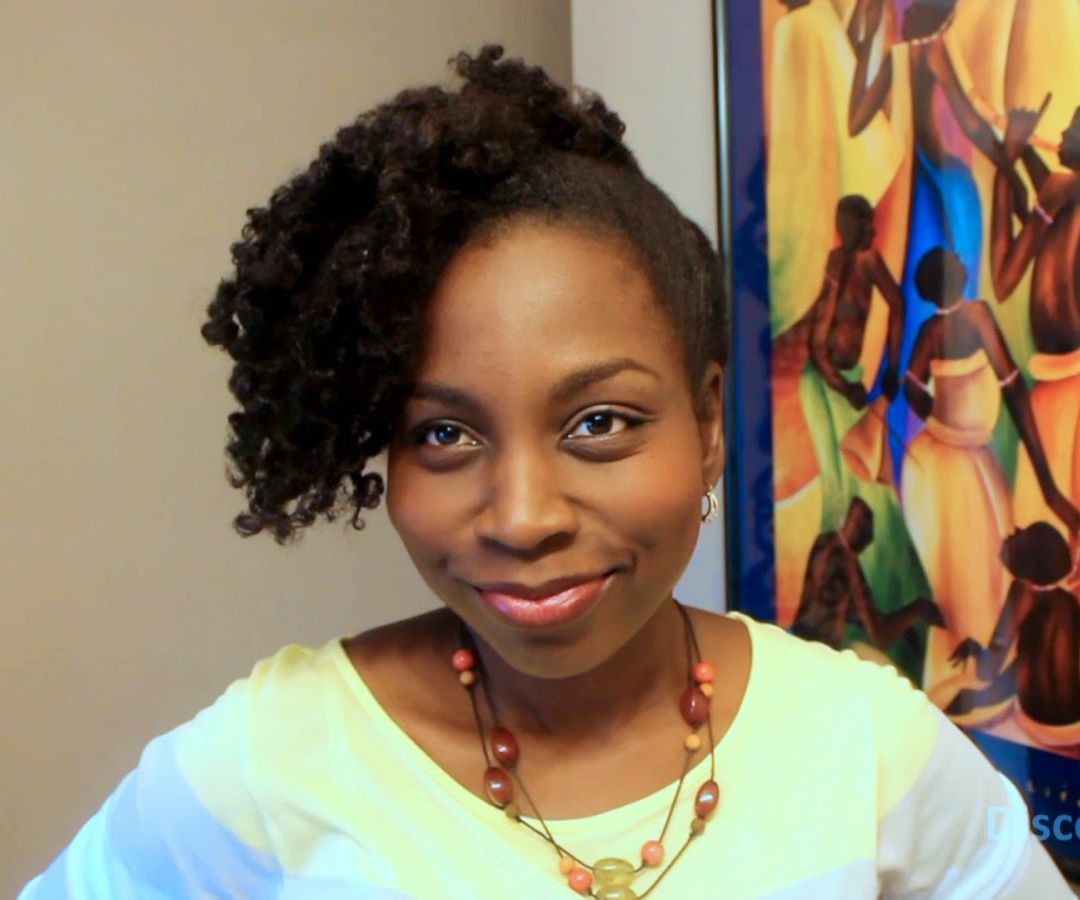Side Swept Puff on Natural Hair : 6 Steps - Instructables