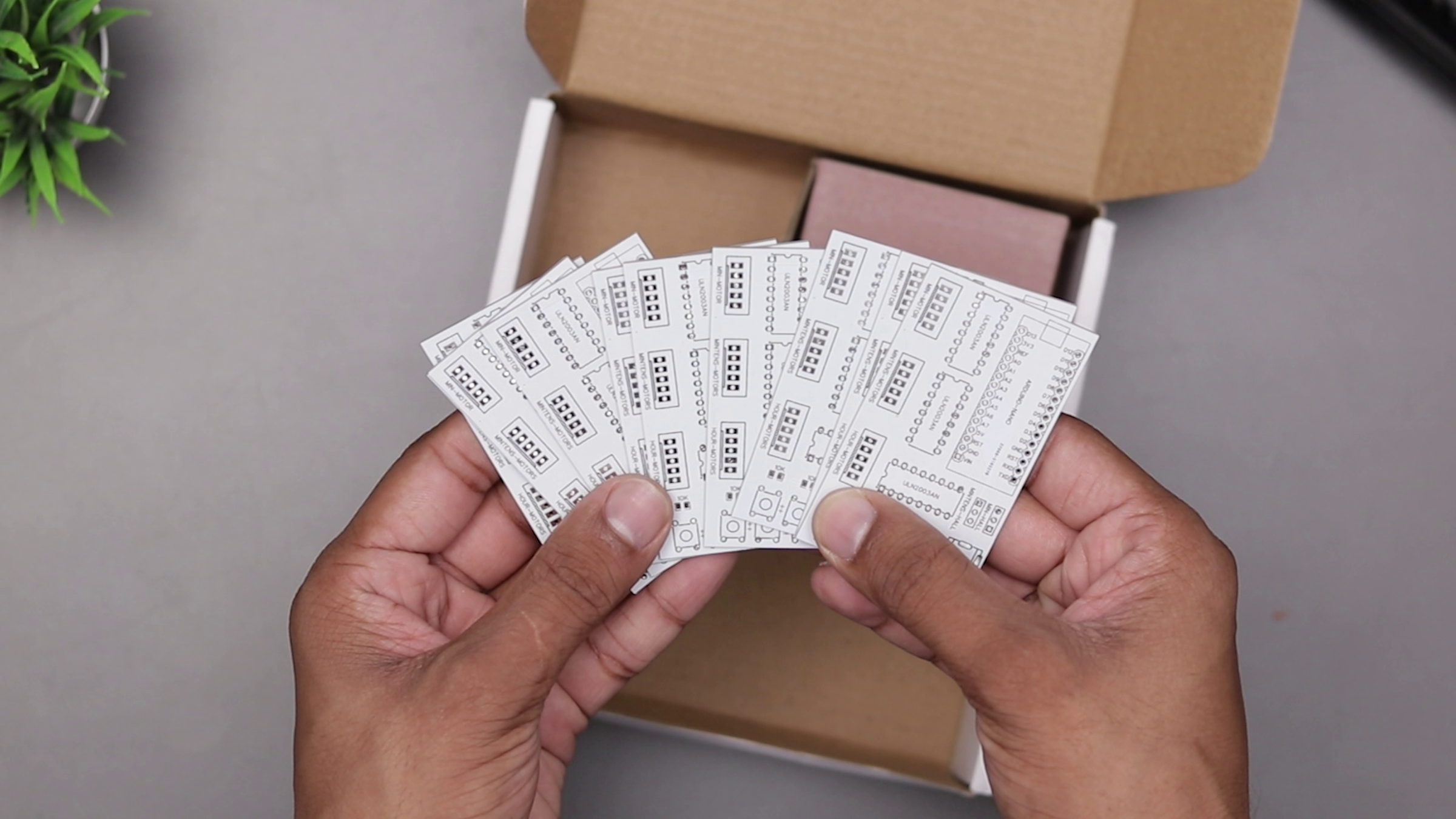 Making a Split Flat Display Clock - 3D Printed | Arduino : 16 Steps ...