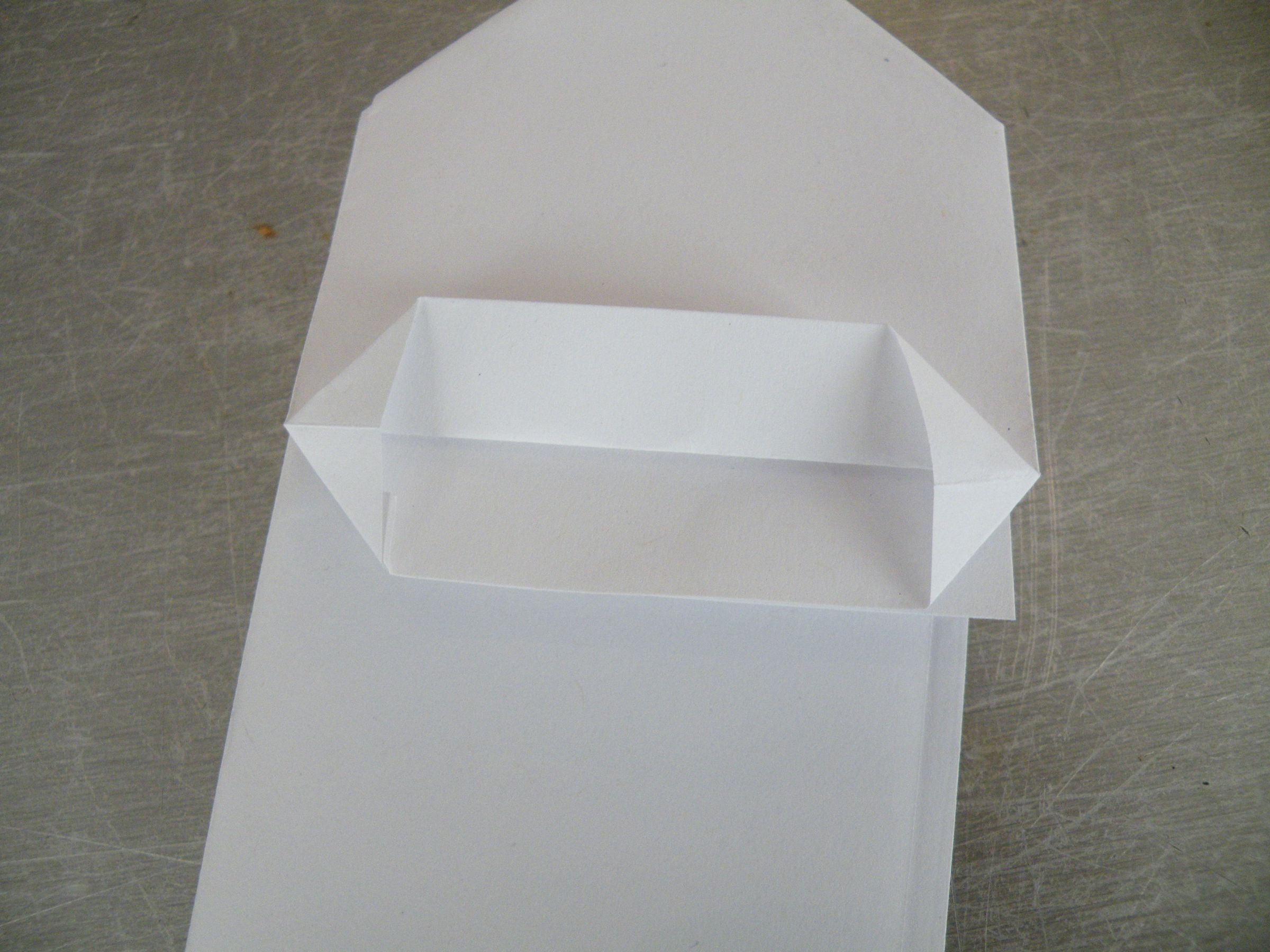 Darth Paper (origami Darth Vader) : 5 Steps - Instructables