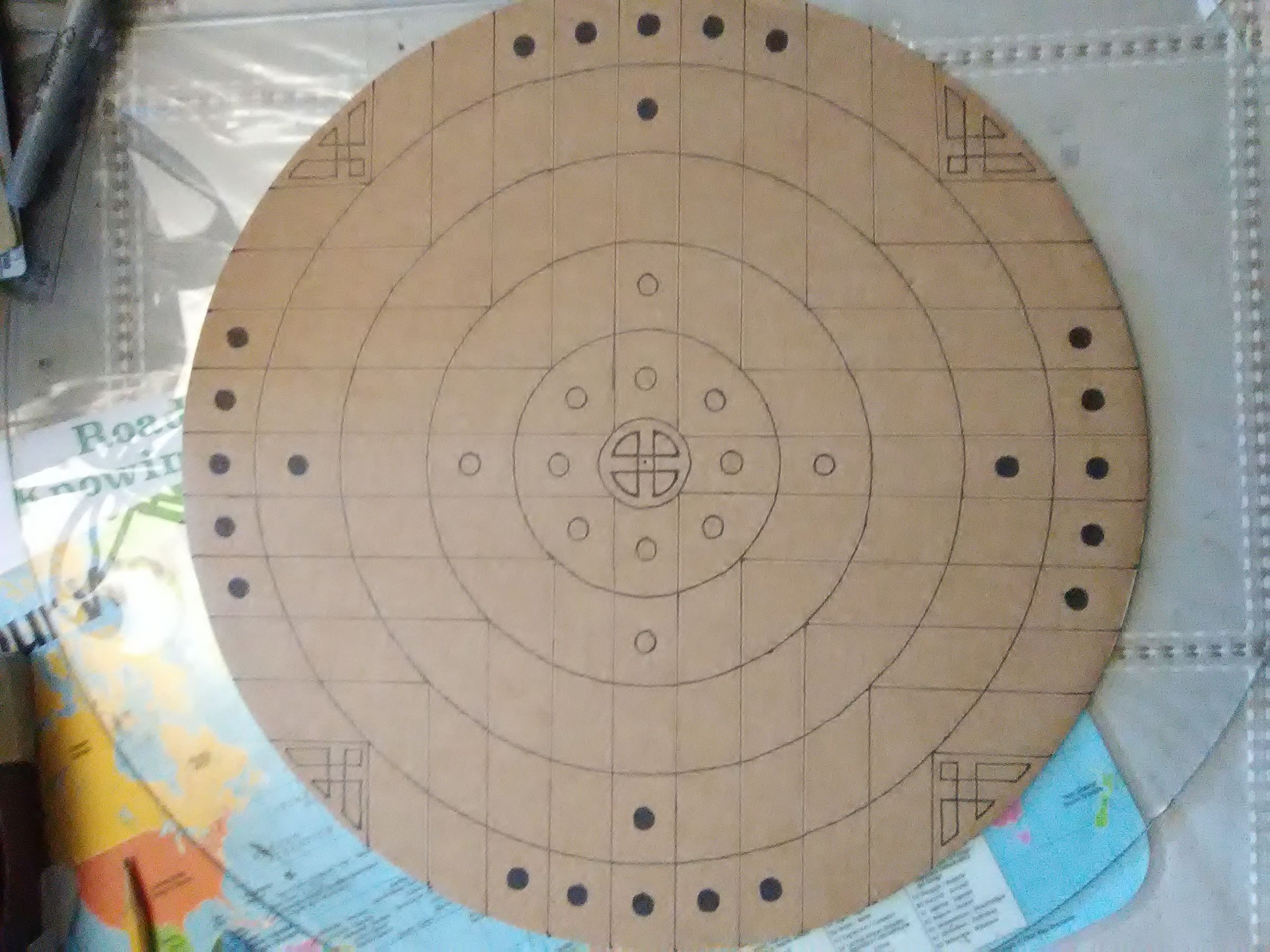 Round Hnefatafl Board : 5 Steps - Instructables