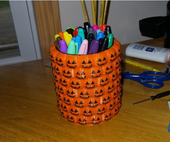 3D Printed Halloween Pencil Holder : 4 Steps (with Pictures ...
