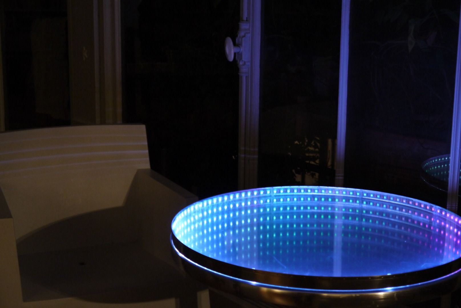 Infinity Mirror and Table (With Casual Tools) : 7 Steps (with Pictures ...