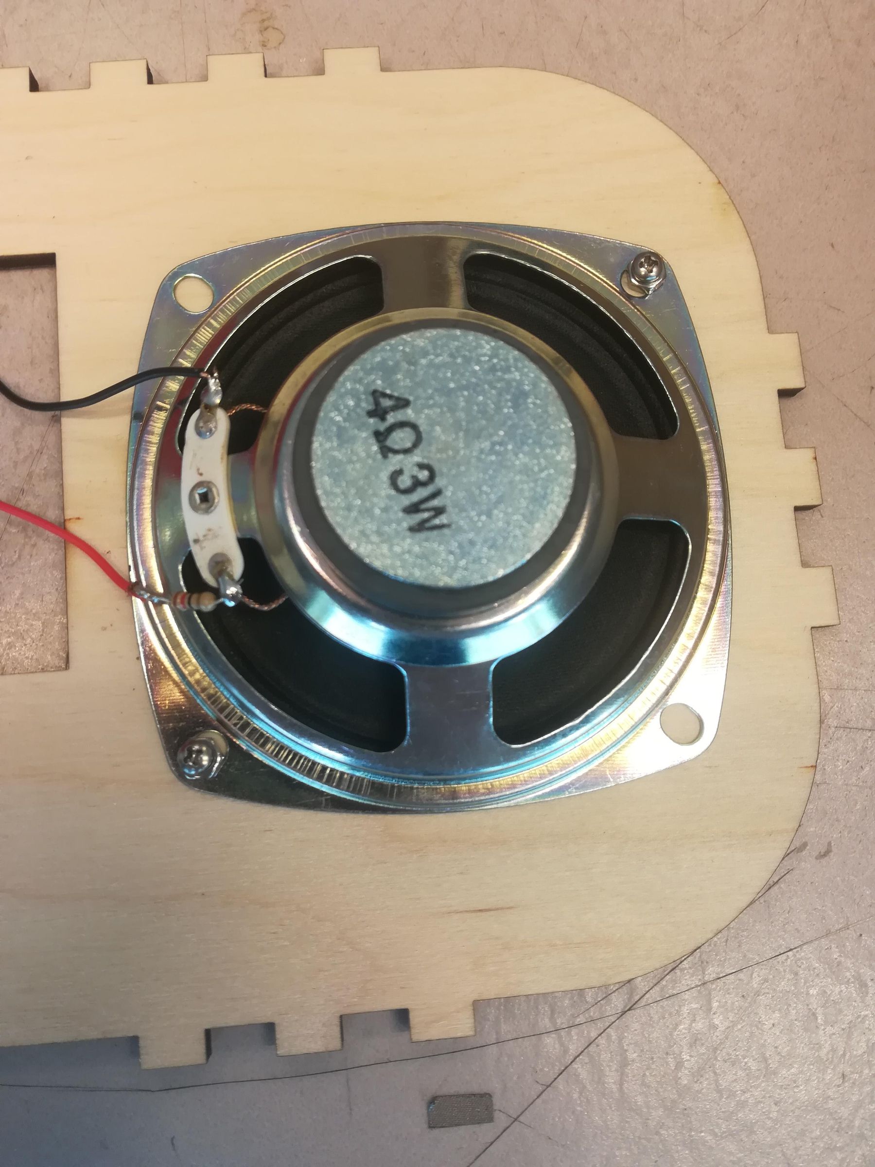 Plant-radio : 9 Steps (with Pictures) - Instructables