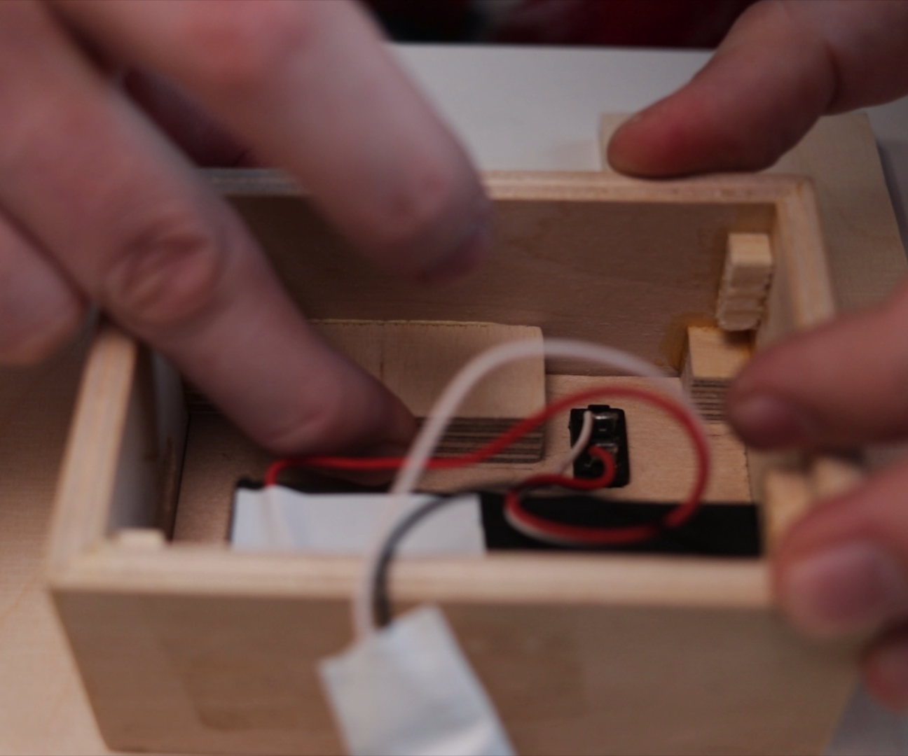 Scrolling Text Display (A to Z Guide) : 25 Steps (with Pictures ...