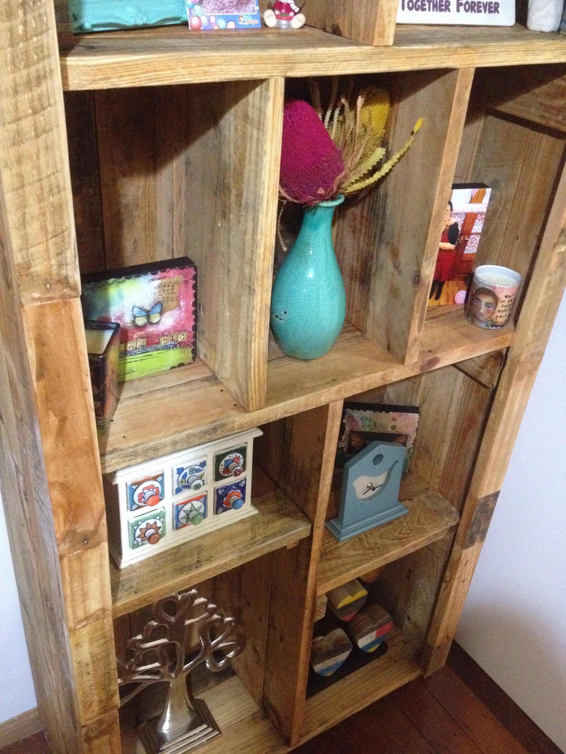 Feature Shelving Unit for the Lounge : 9 Steps (with Pictures ...