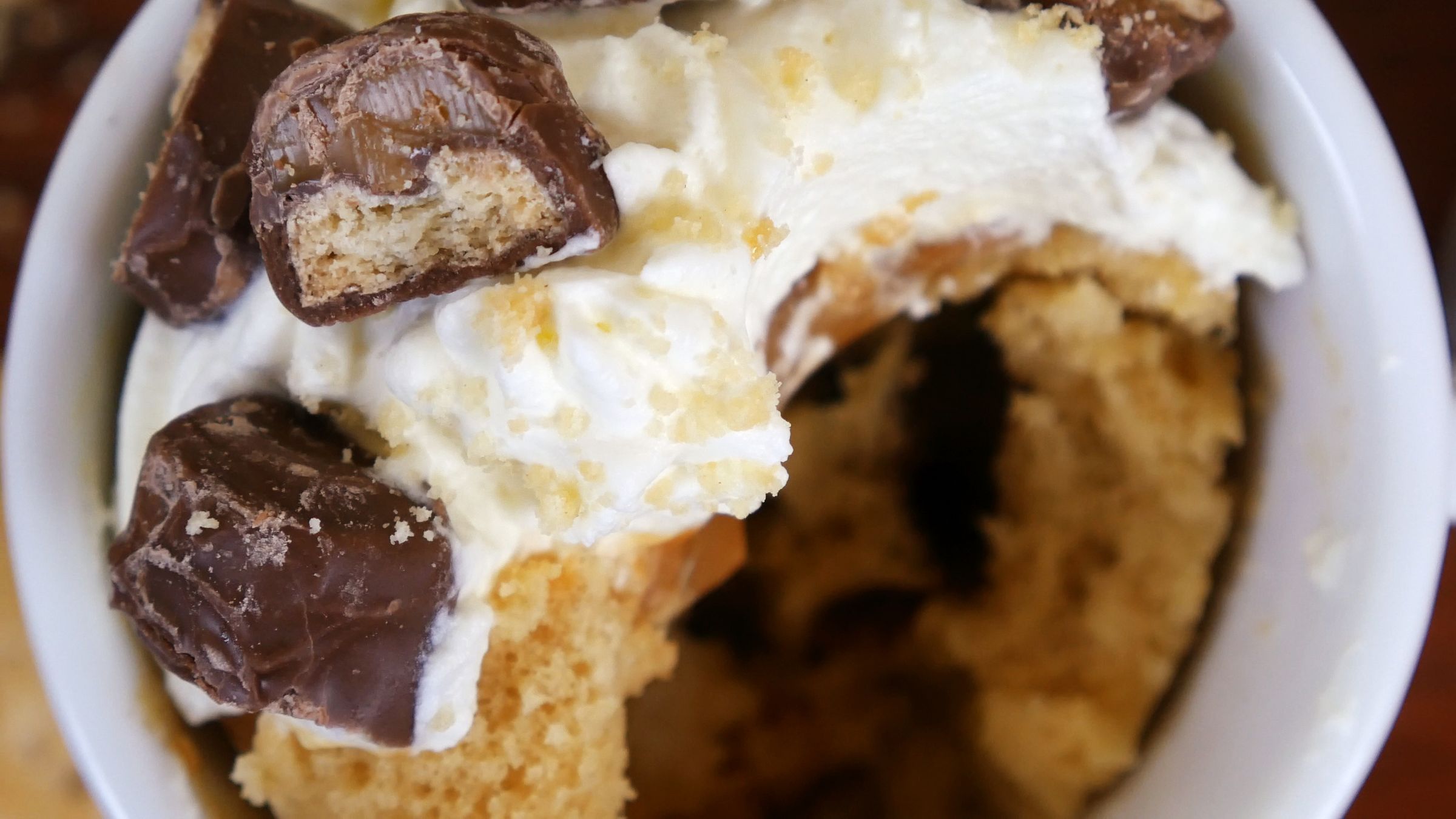 TWIX (CARAMEL MILLIONAIRE SHORTBREAD) MUG CAKE : 3 Steps (with Pictures ...