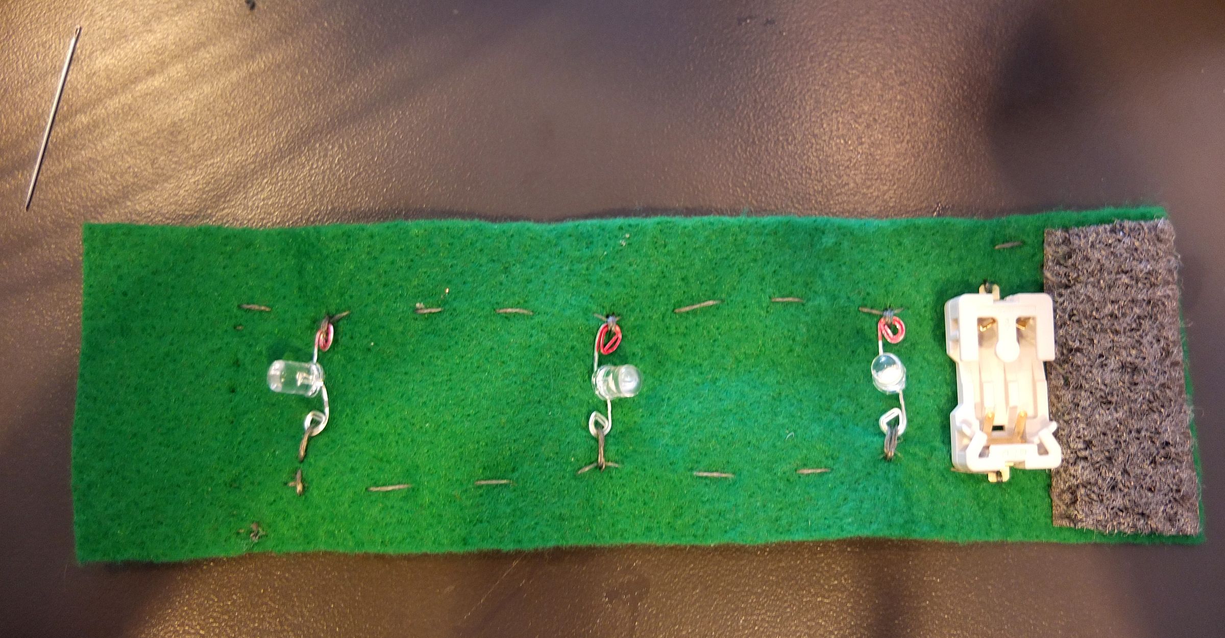 LED Conductive Switch Bracelet : 9 Steps (with Pictures) - Instructables