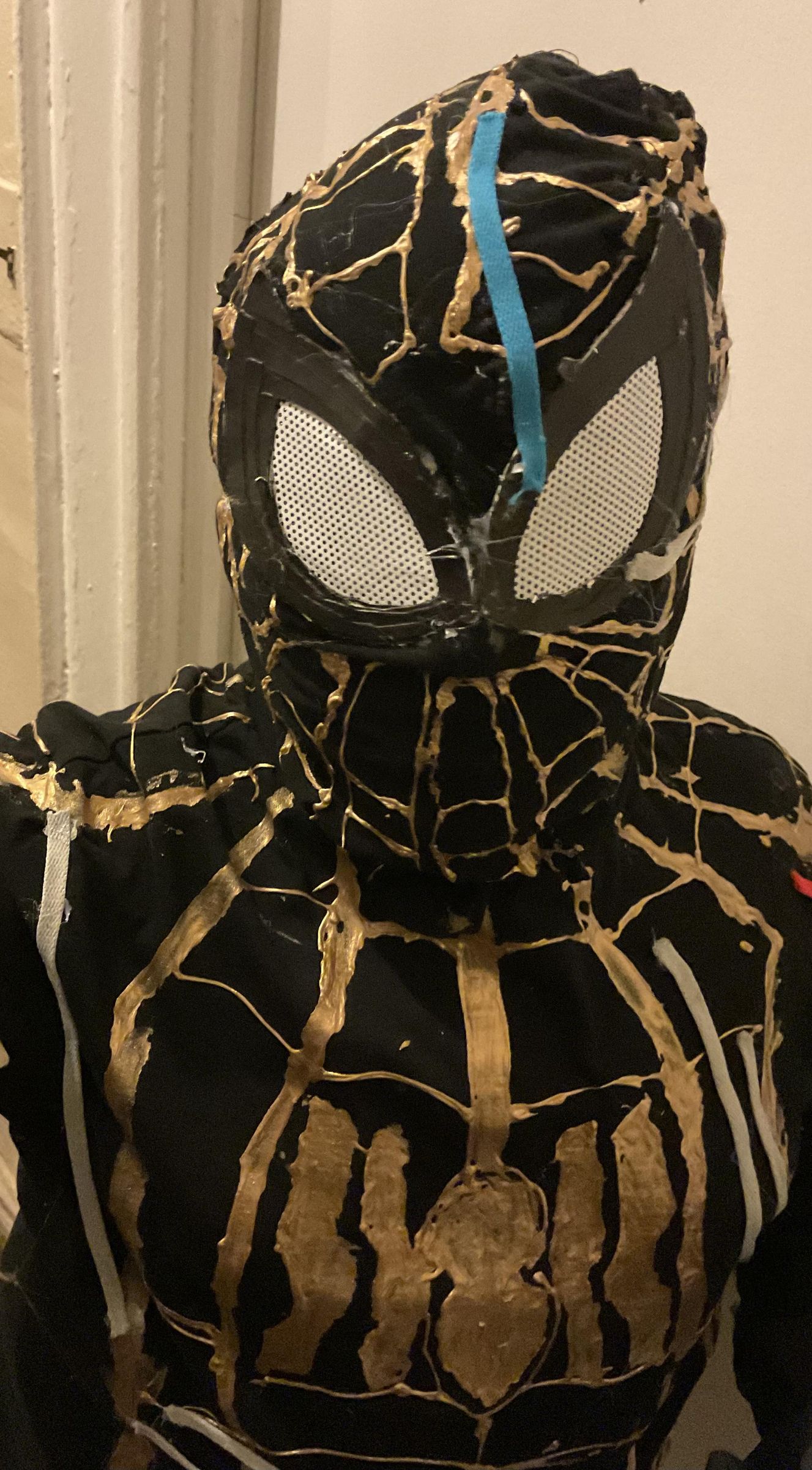 Spider-man Inside Out Suit : 5 Steps - Instructables
