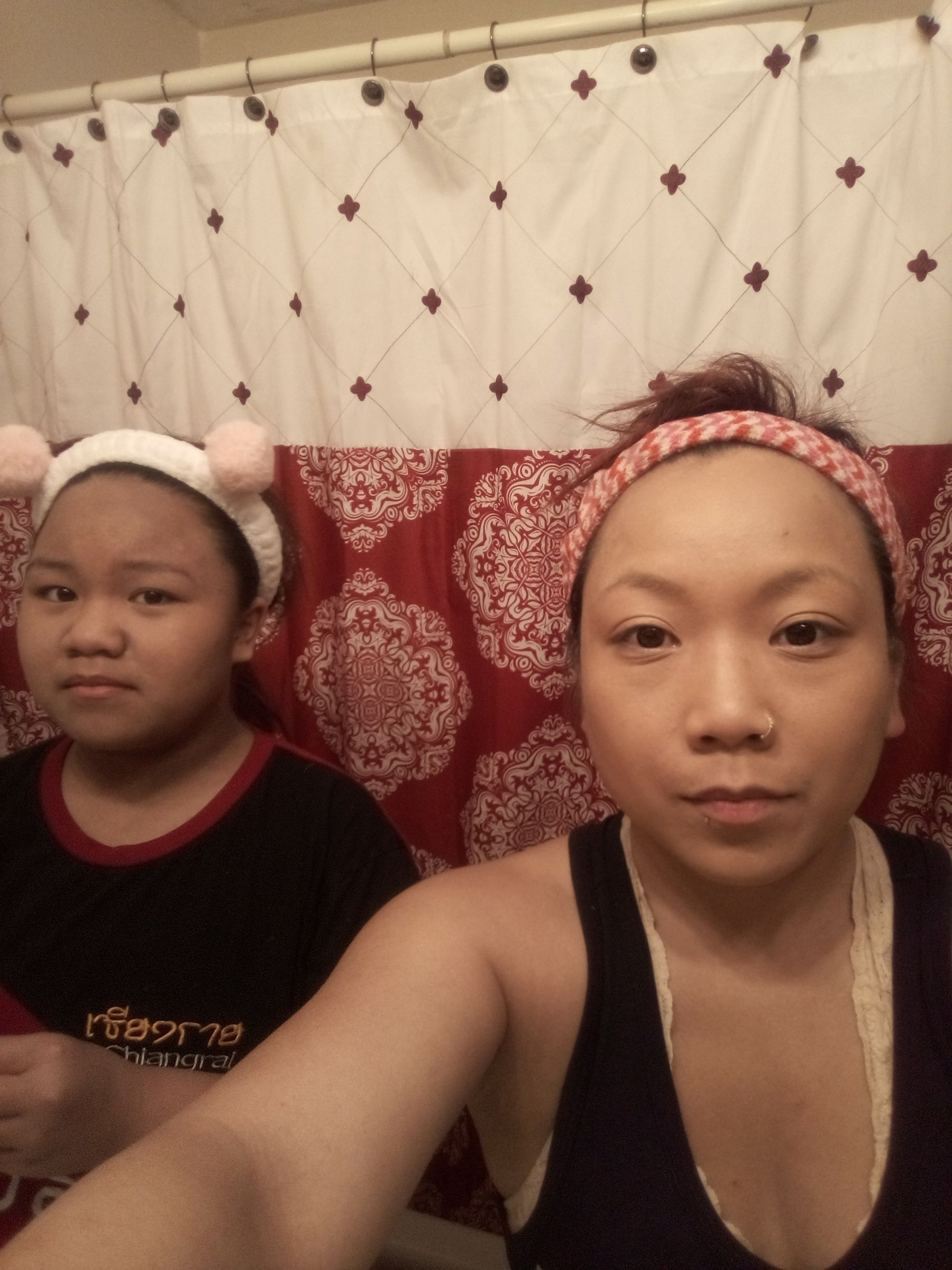 Basic Zombie Makeup : 4 Steps - Instructables