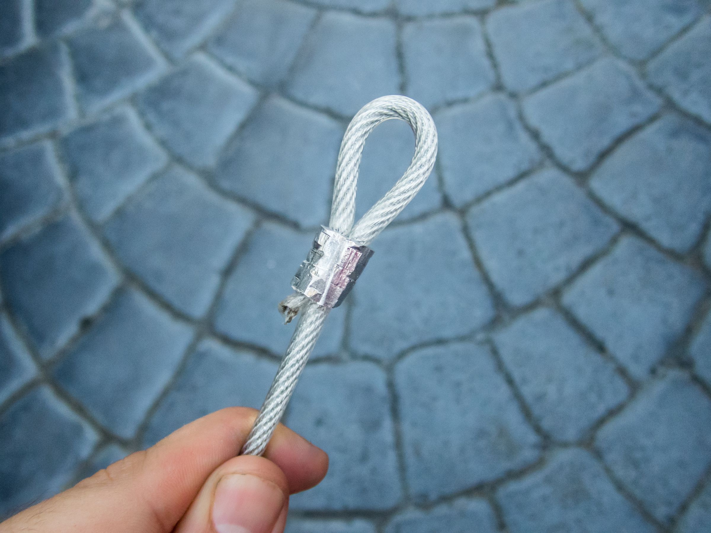 Anti-Theft Moto & Bike Helmet Tether Lock : 15 Steps (with Pictures ...