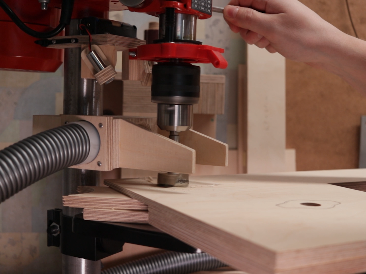 Homemade Bandsaw by DIY Enthusiast : 54 Steps (with Pictures ...