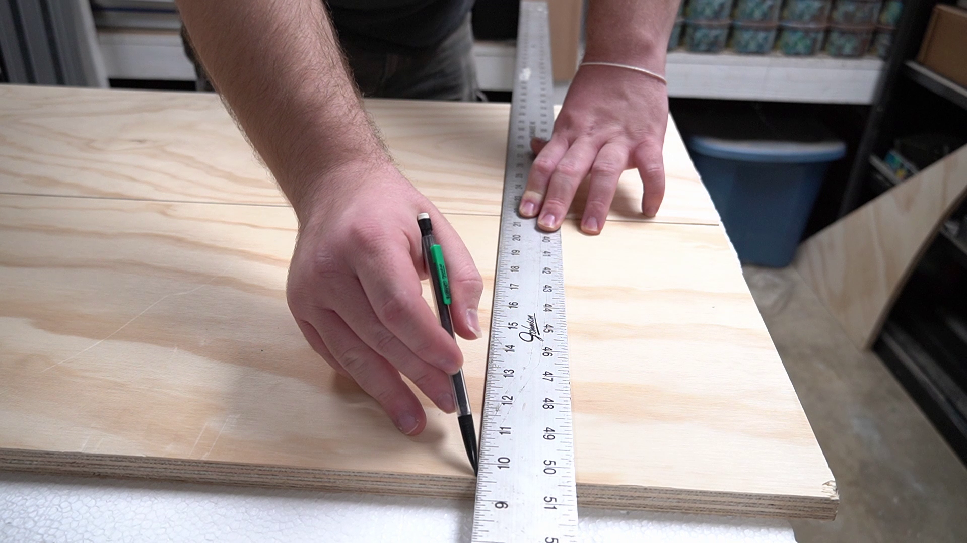 Giant Pizza Table : 13 Steps (with Pictures) - Instructables