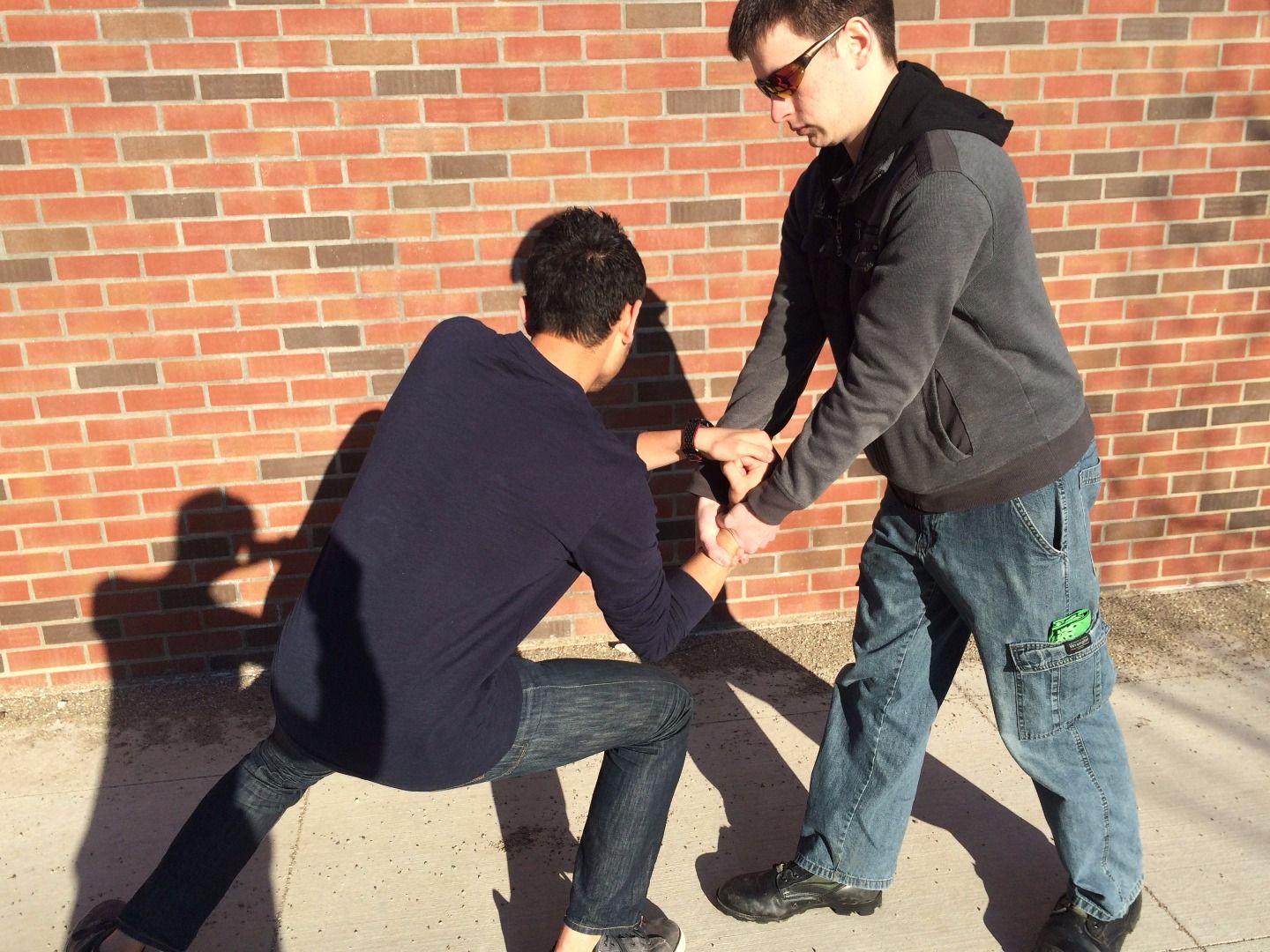 Escaping a Two Handed Arm Grab : 6 Steps - Instructables