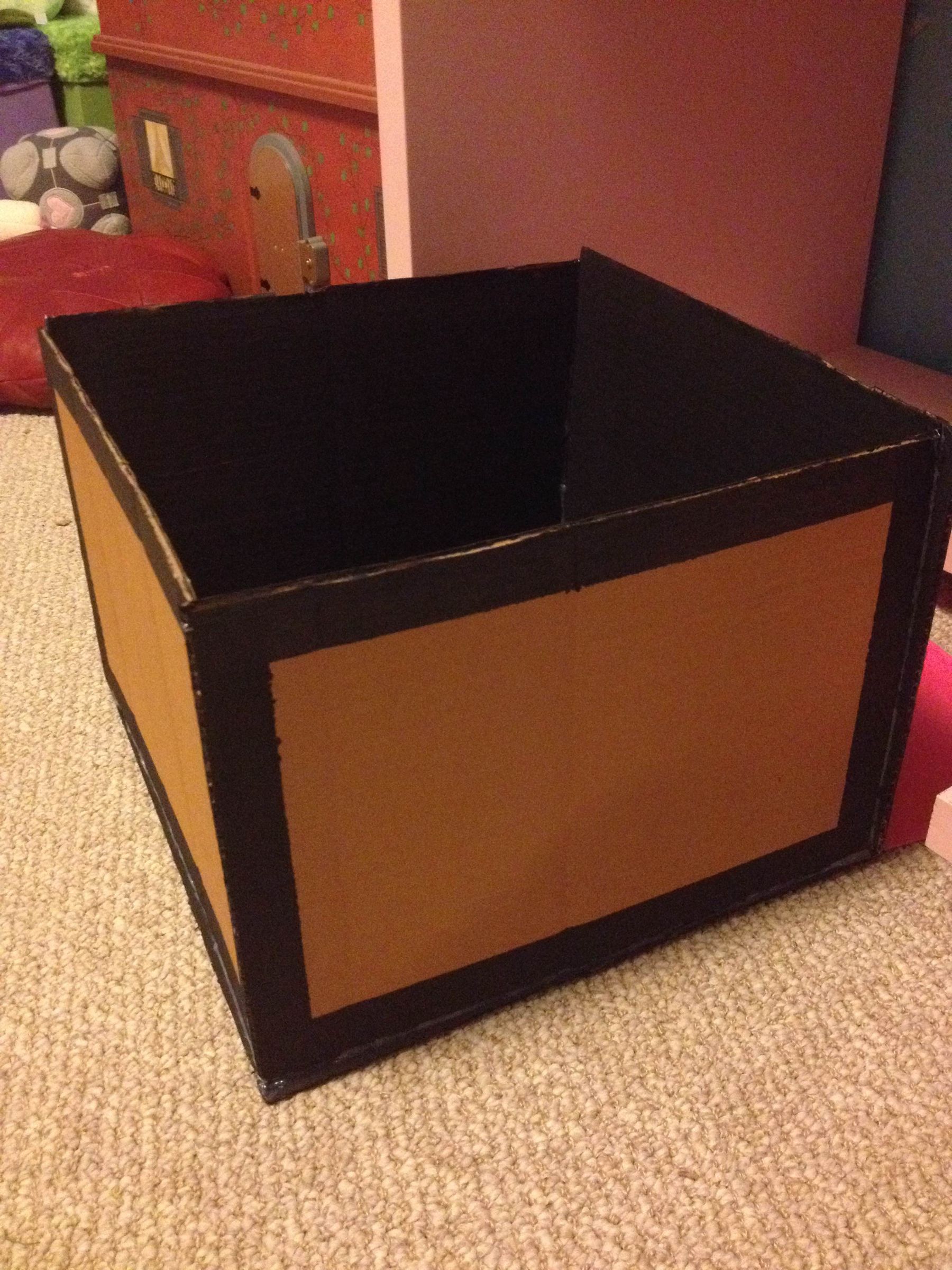 Minecraft Cardboard Chest : 5 Steps - Instructables
