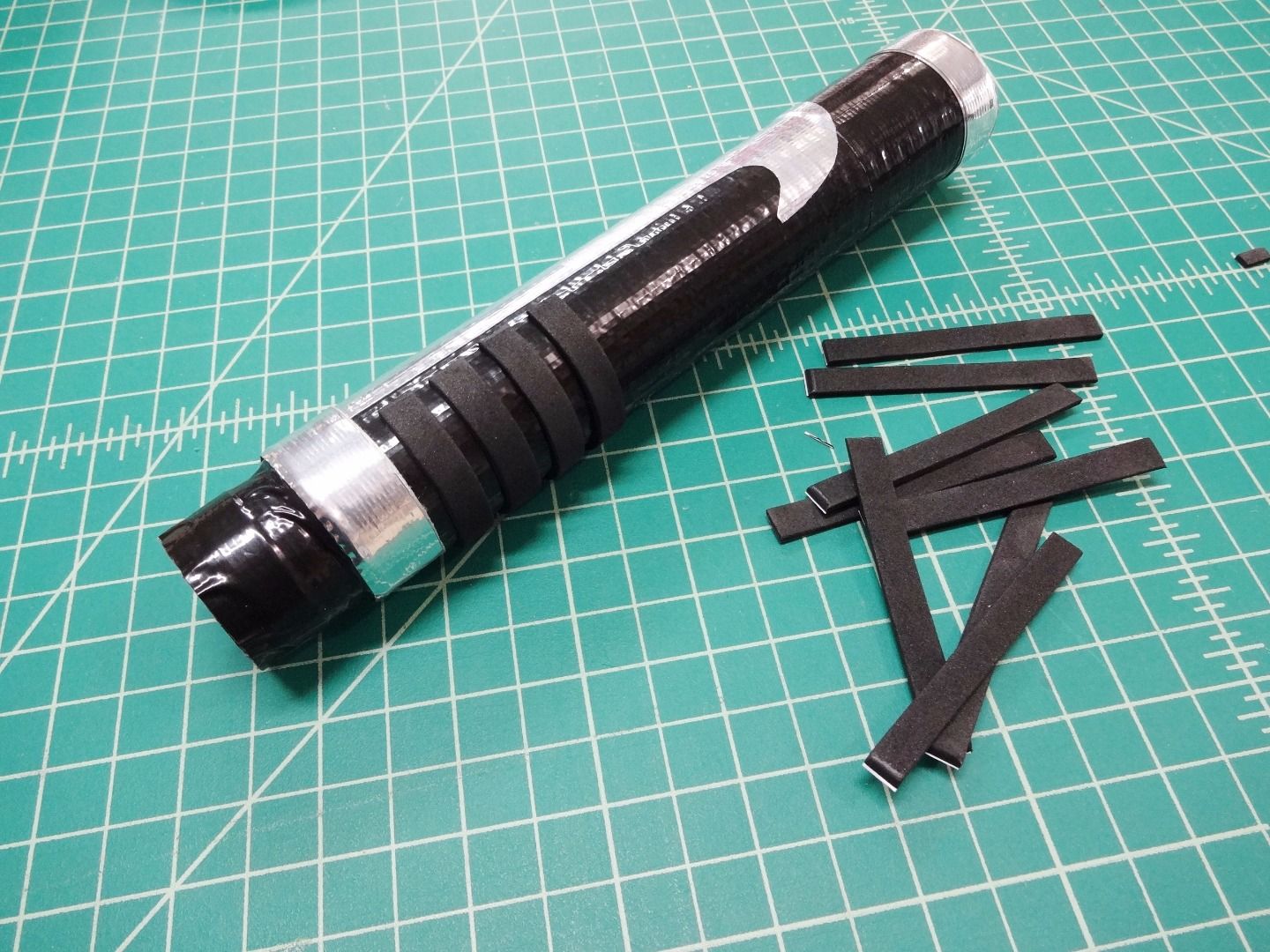 Easy $5 Lightsabers : 18 Steps (with Pictures) - Instructables