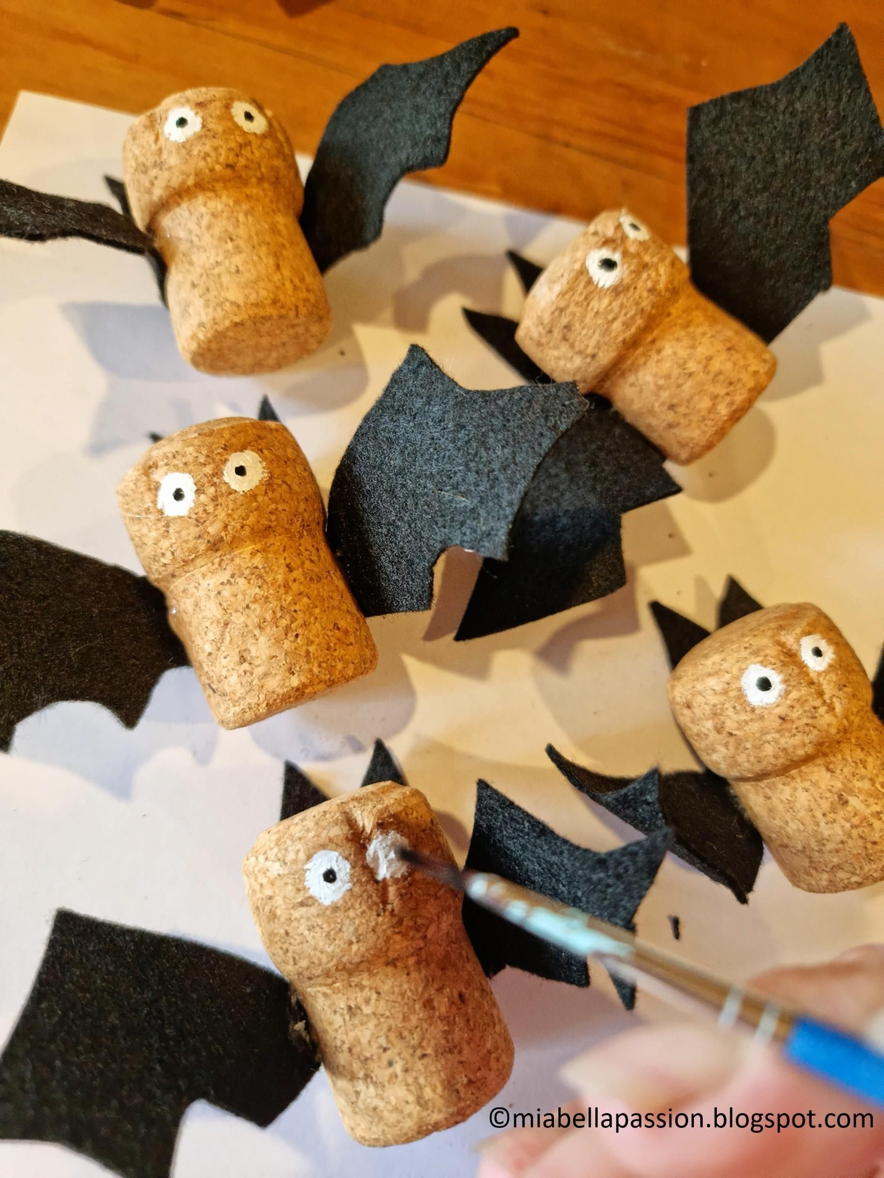 Halloween Cork Bats : 7 Steps (with Pictures) - Instructables