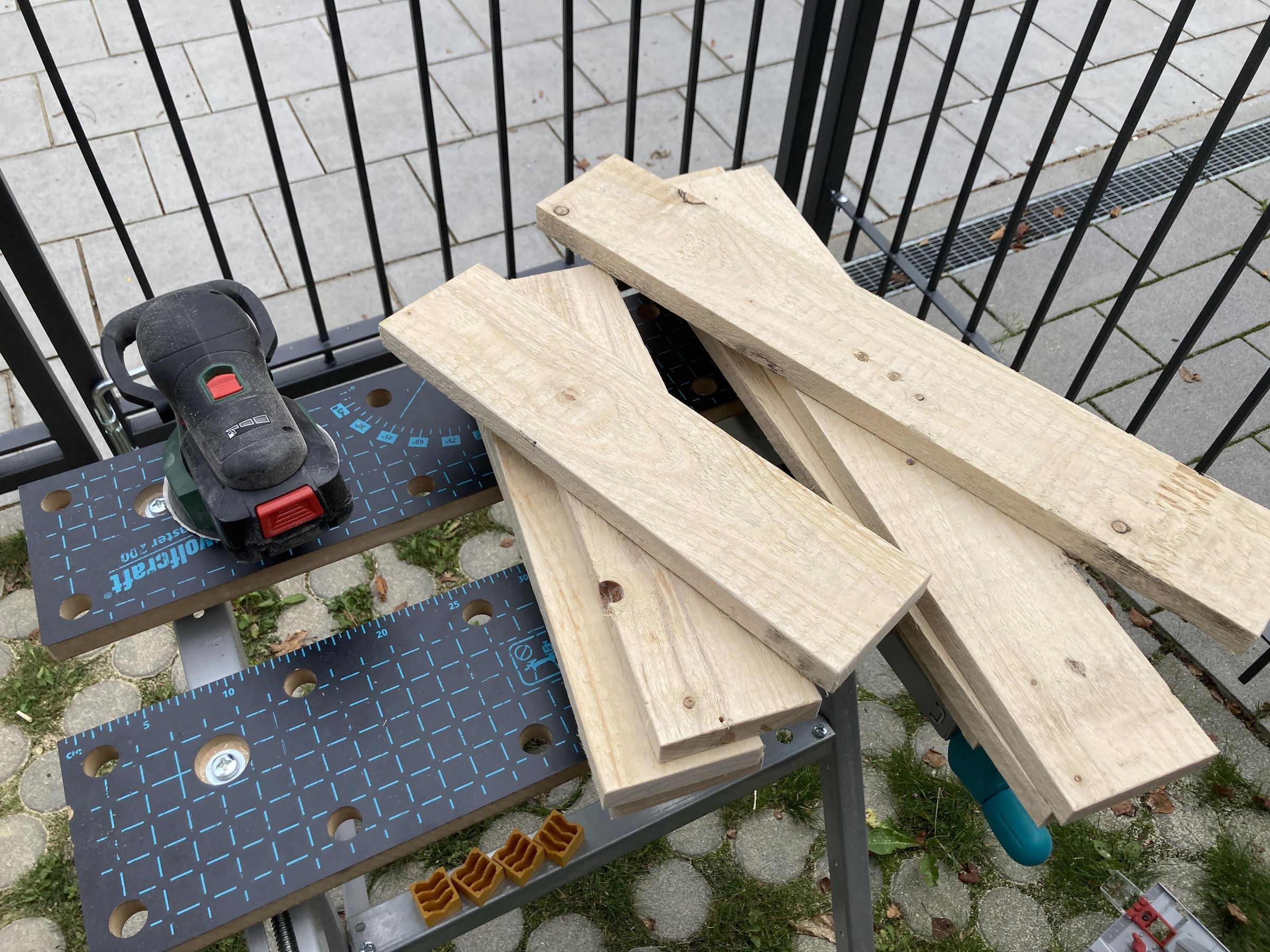 🪵 🔊 Echoes of Tradition: Yaki Sugi Acoustic Diffuser From Repurposed ...