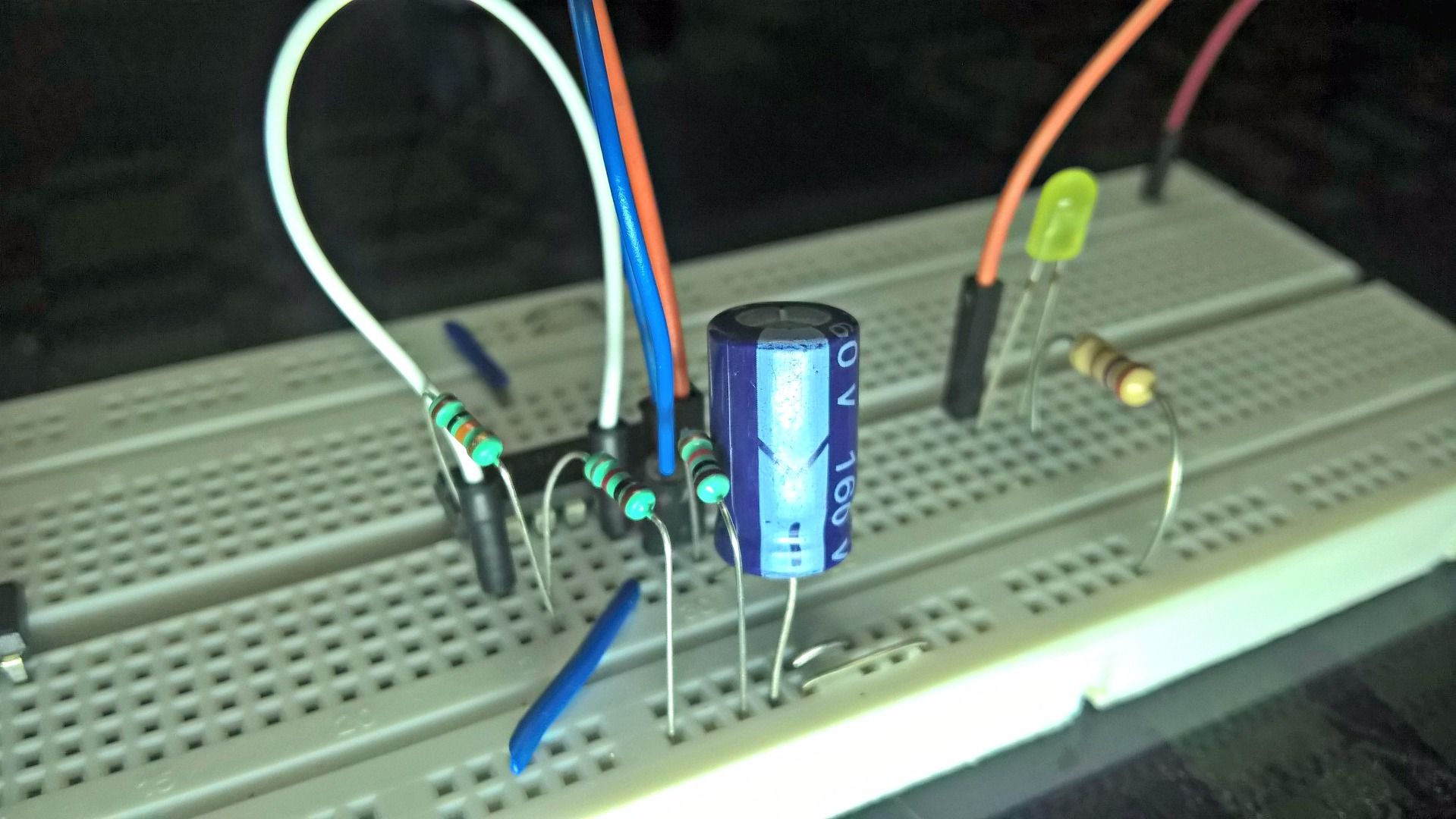Getting Analog Output From Audio Signal : 7 Steps - Instructables