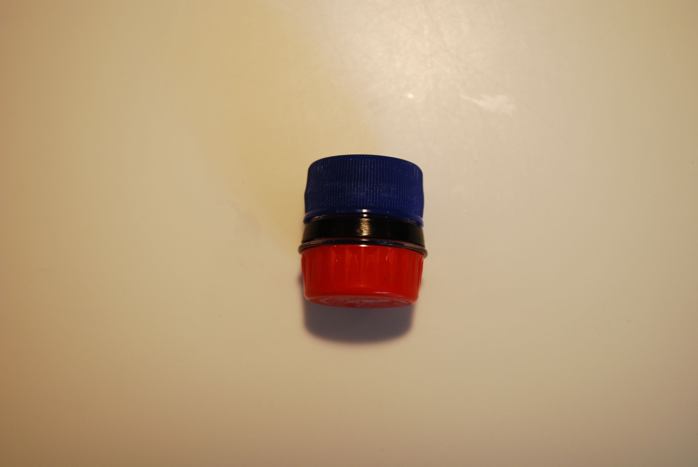 Micro (Geocache) Container : 10 Steps - Instructables