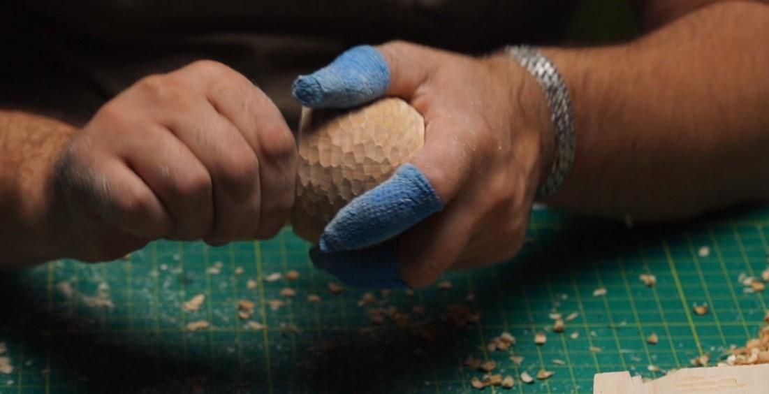 How to Carve a Wooden Bowl: Bowl Carving Guide : 10 Steps (with ...