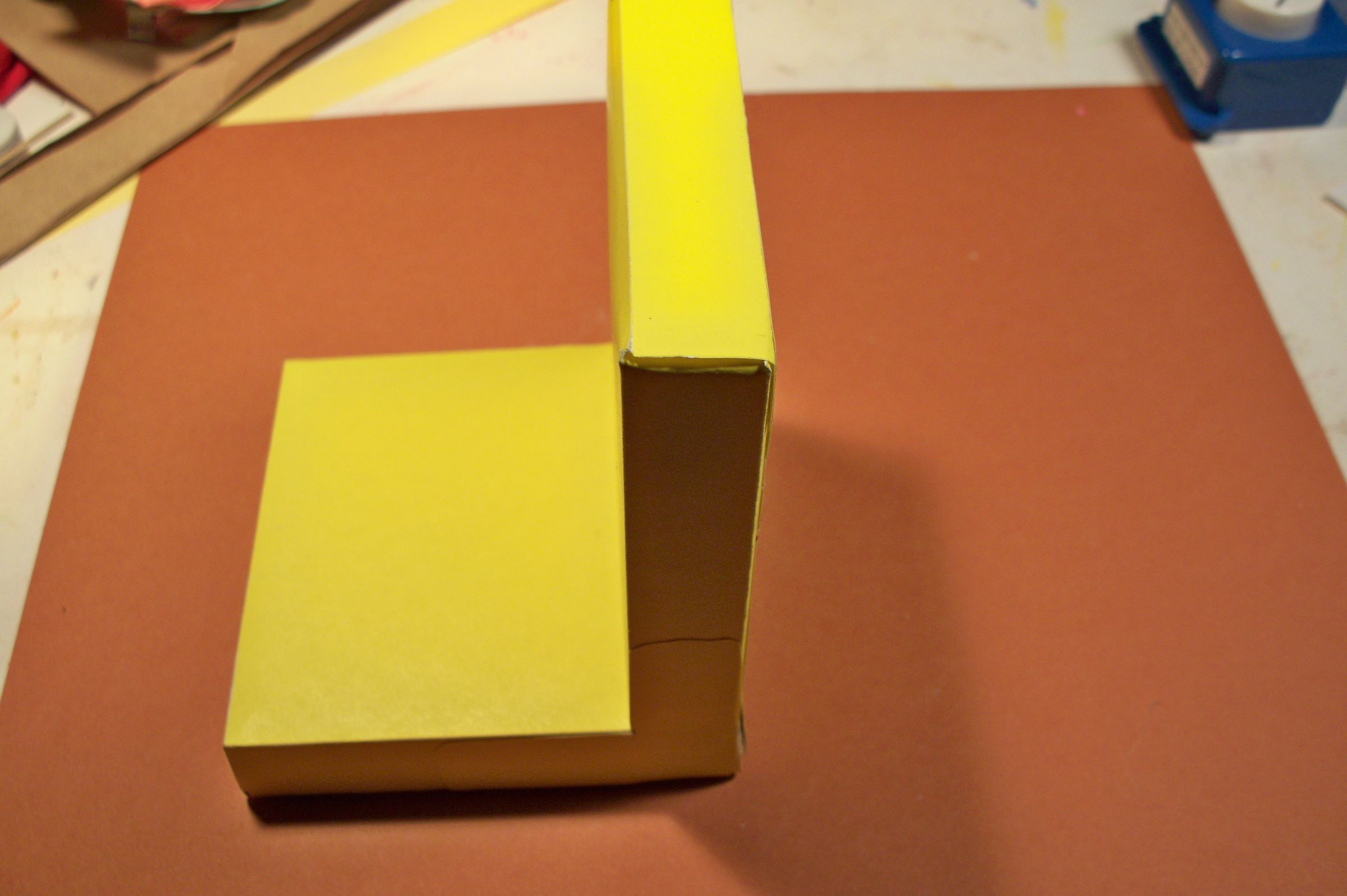 How to Make Bookends From Ceramic Tile : 6 Steps (with Pictures ...