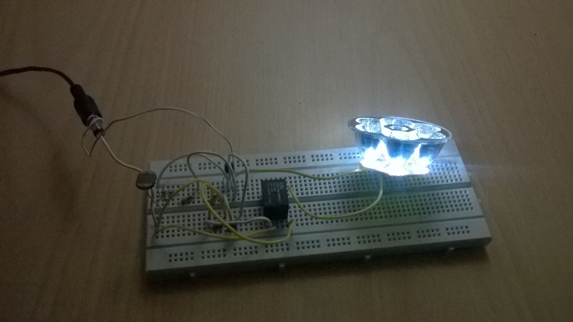 Auto Dark Detection Lamp - Instructables