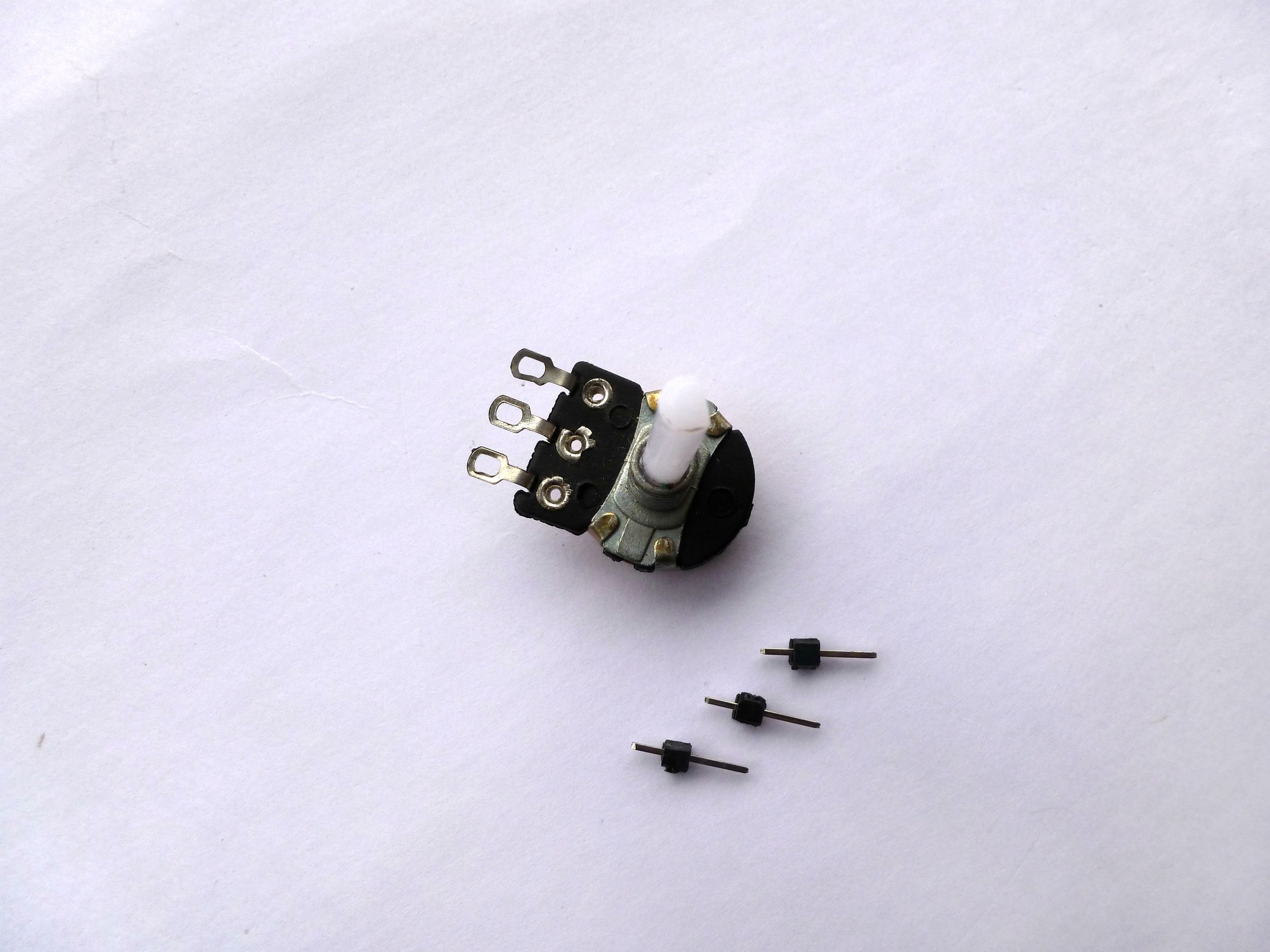 Control Servo Motor Using Potentiometer : 6 Steps (with Pictures ...