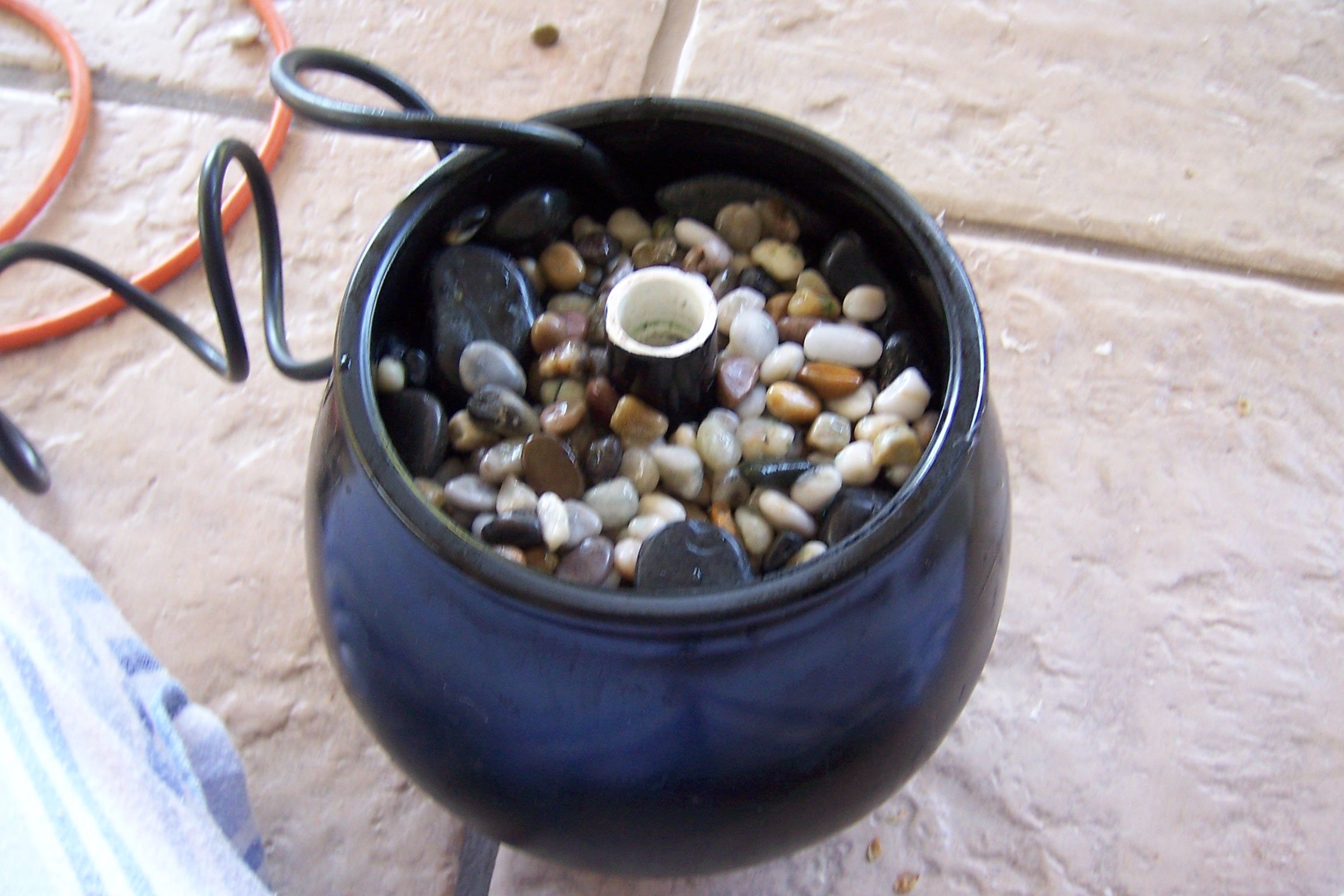 Table Water Fountain. : 7 Steps - Instructables