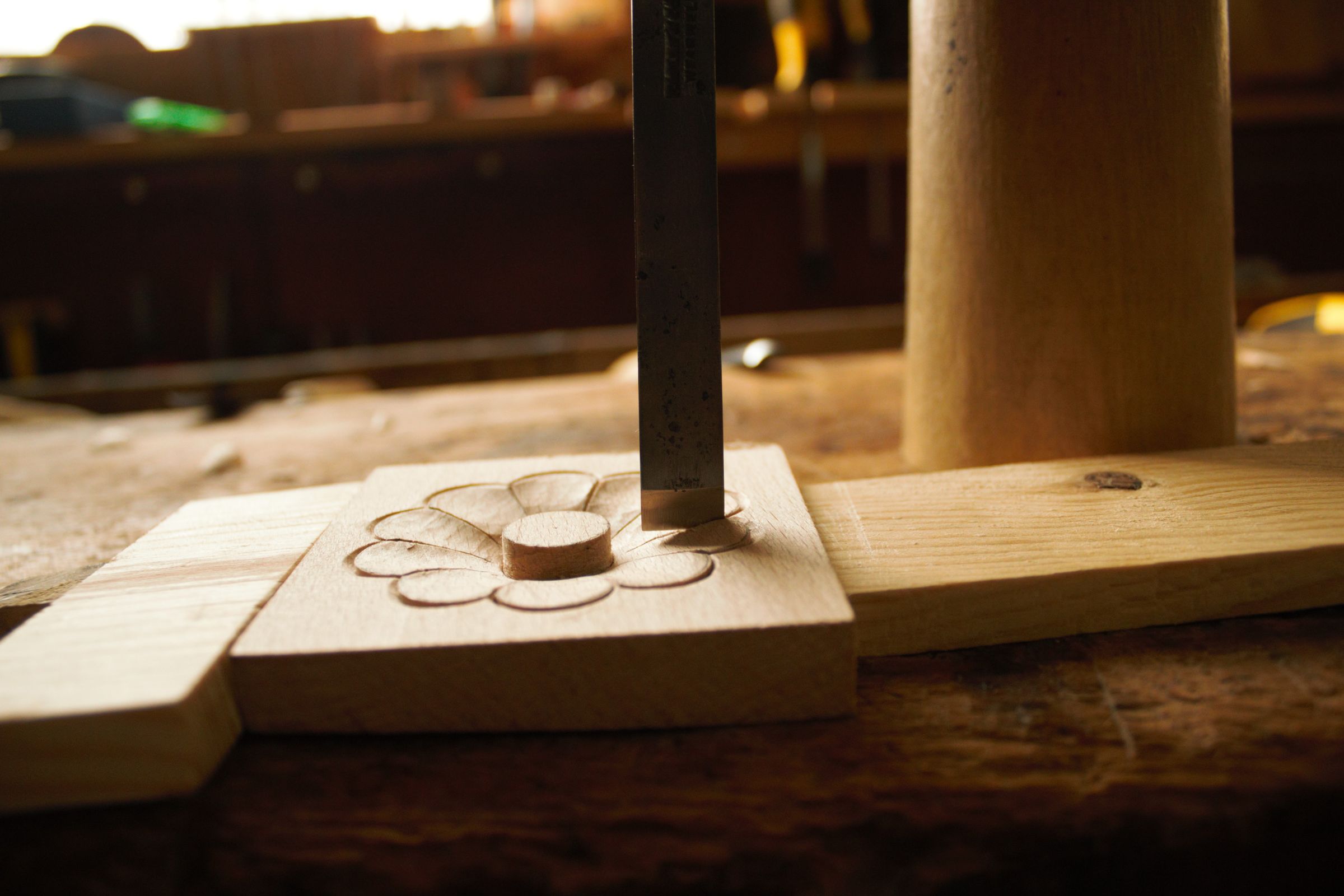 Simple Wood Carving - Flower (rosette) : 5 Steps (with Pictures ...