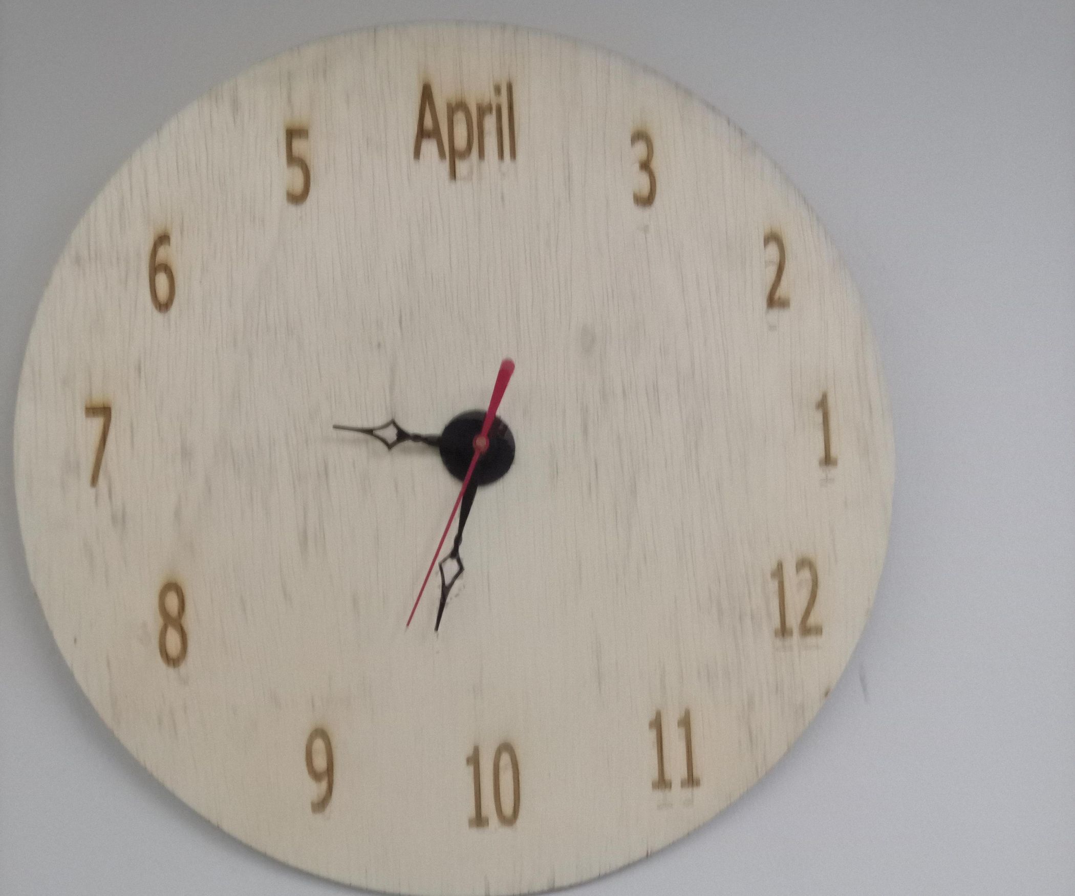 April Fool Clock : 5 Steps - Instructables