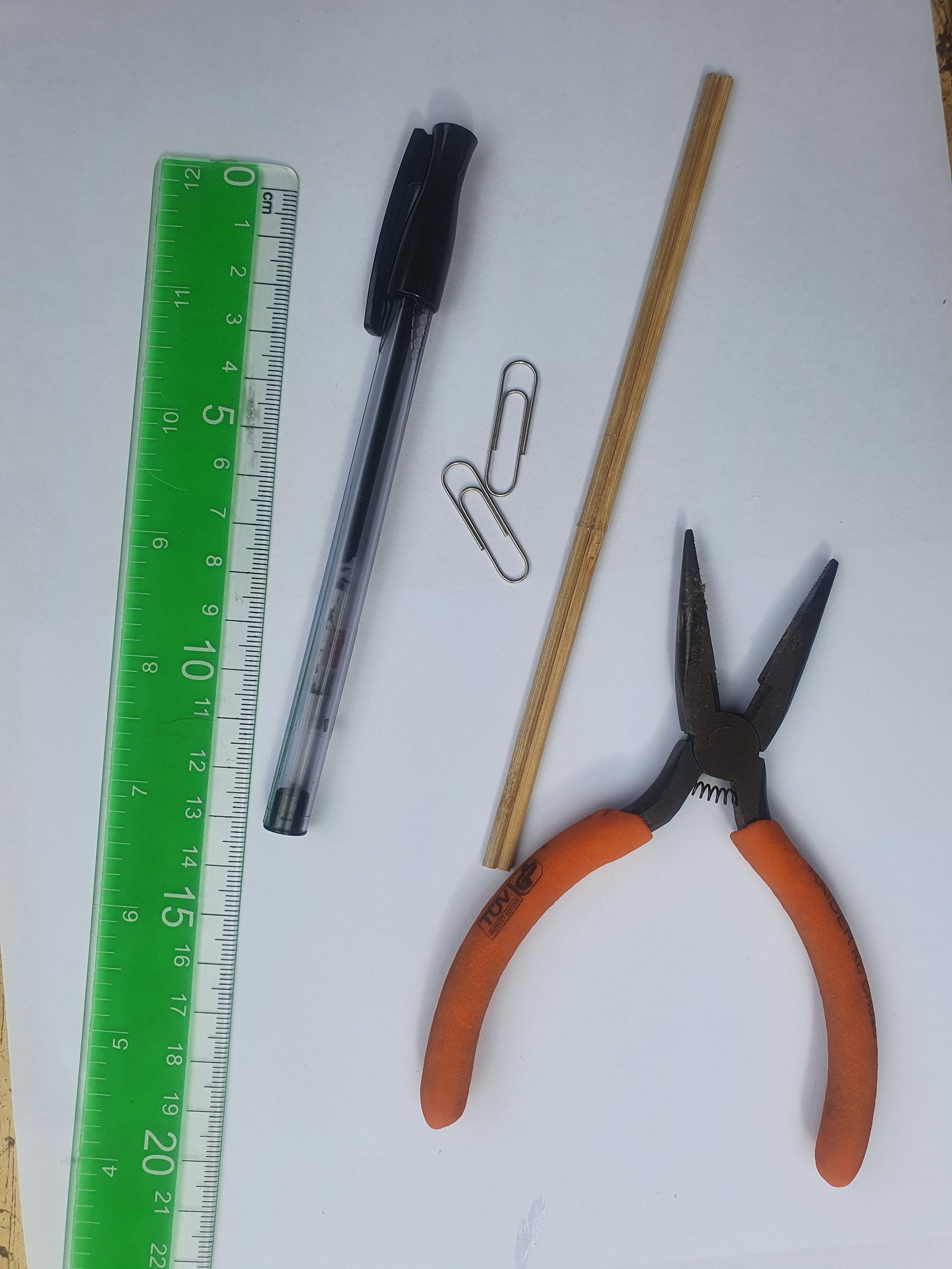 How to Make a Rubber Band Powered Helicopter : 7 Steps (with Pictures ...
