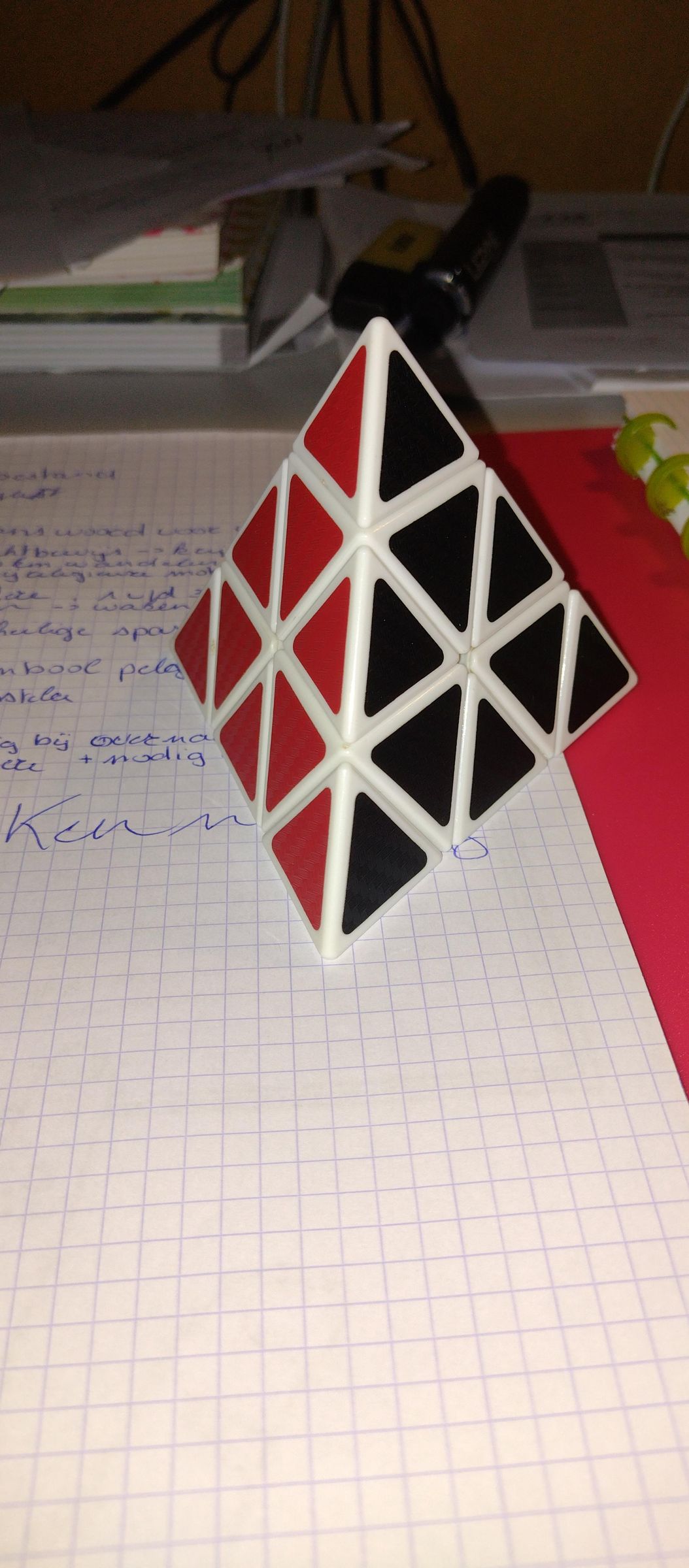 How to Solve a Pyraminx : 4 Steps - Instructables