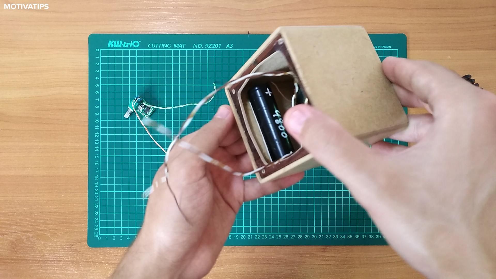 DIY Bluetooth Speaker (how-to) : 4 Steps (with Pictures) - Instructables