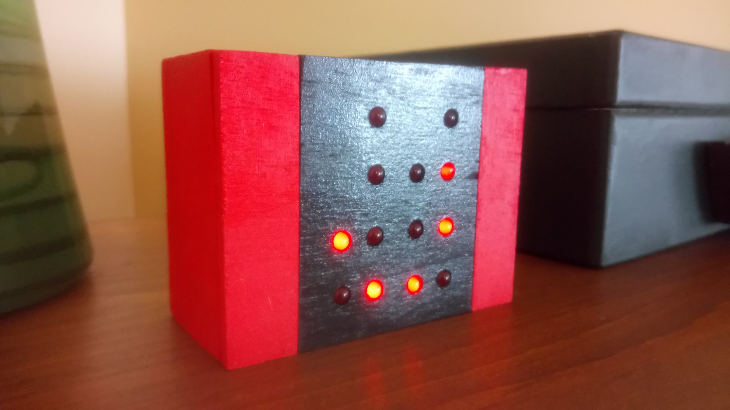 Simple Binary Clock Using Attiny85 : 10 Steps - Instructables