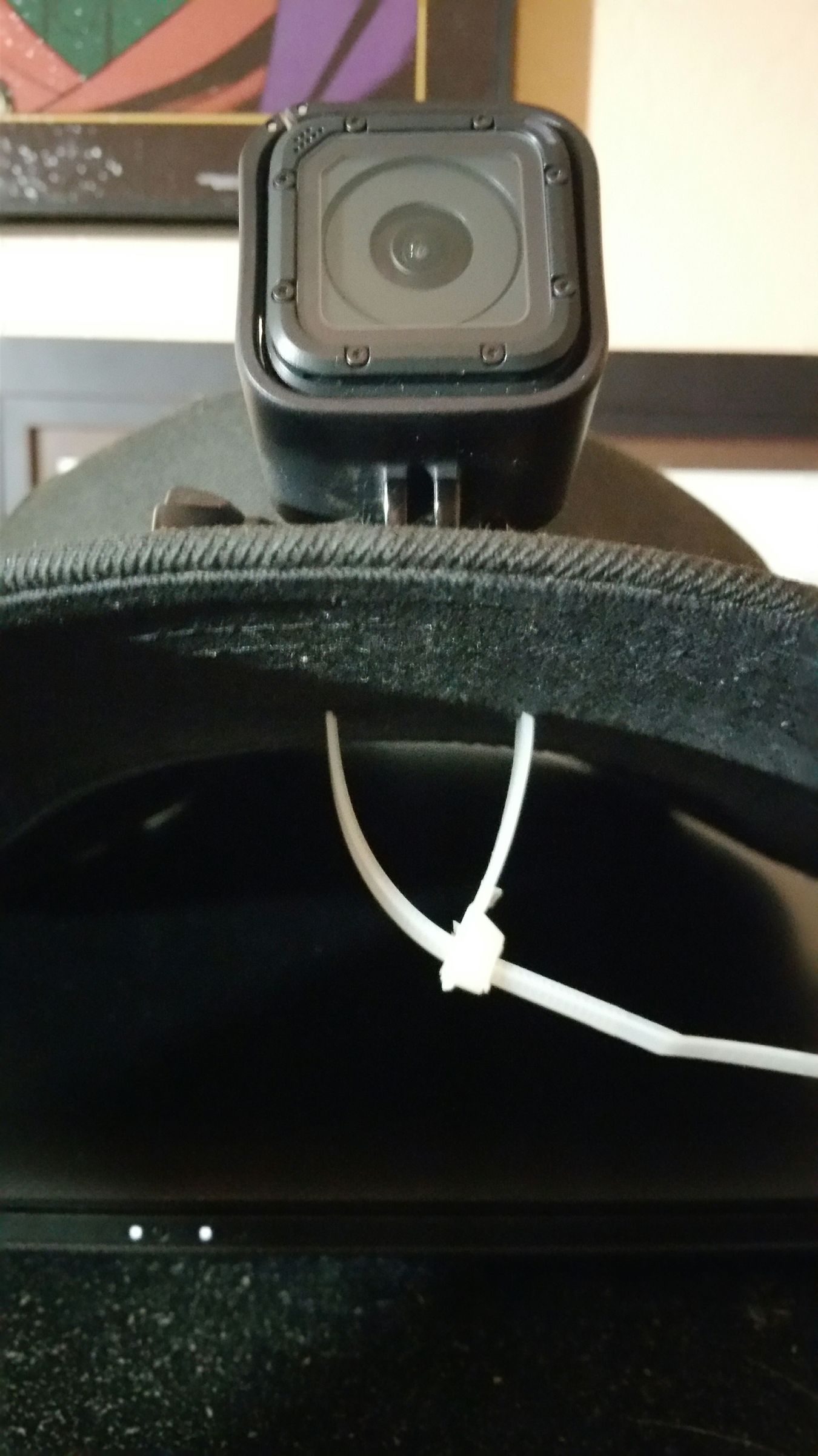 Homemade Gopro Zip Tie Hat Mount : 9 Steps (with Pictures) - Instructables